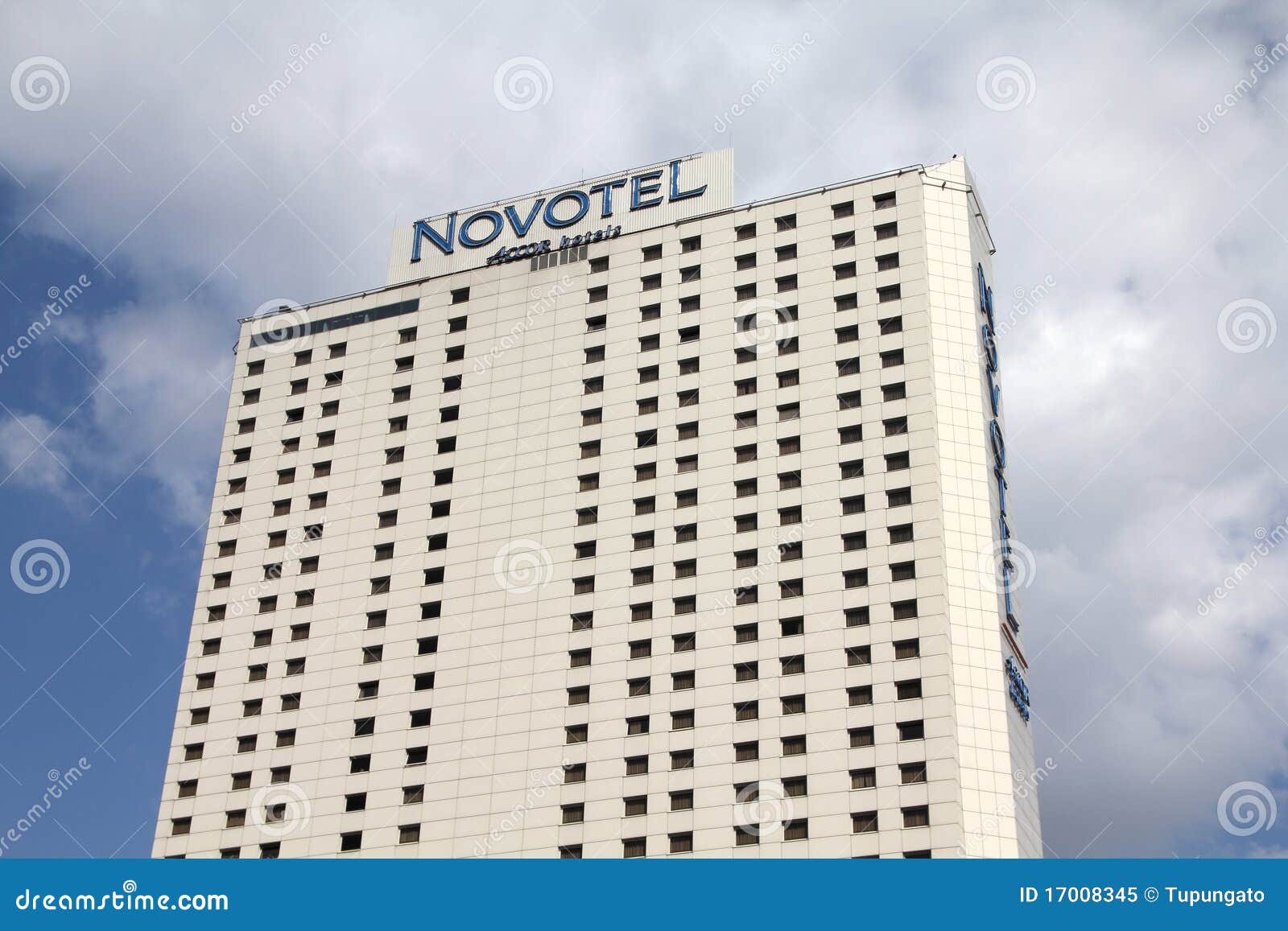 Novotel hotel editorial image. Image of city, corporation - 17008345