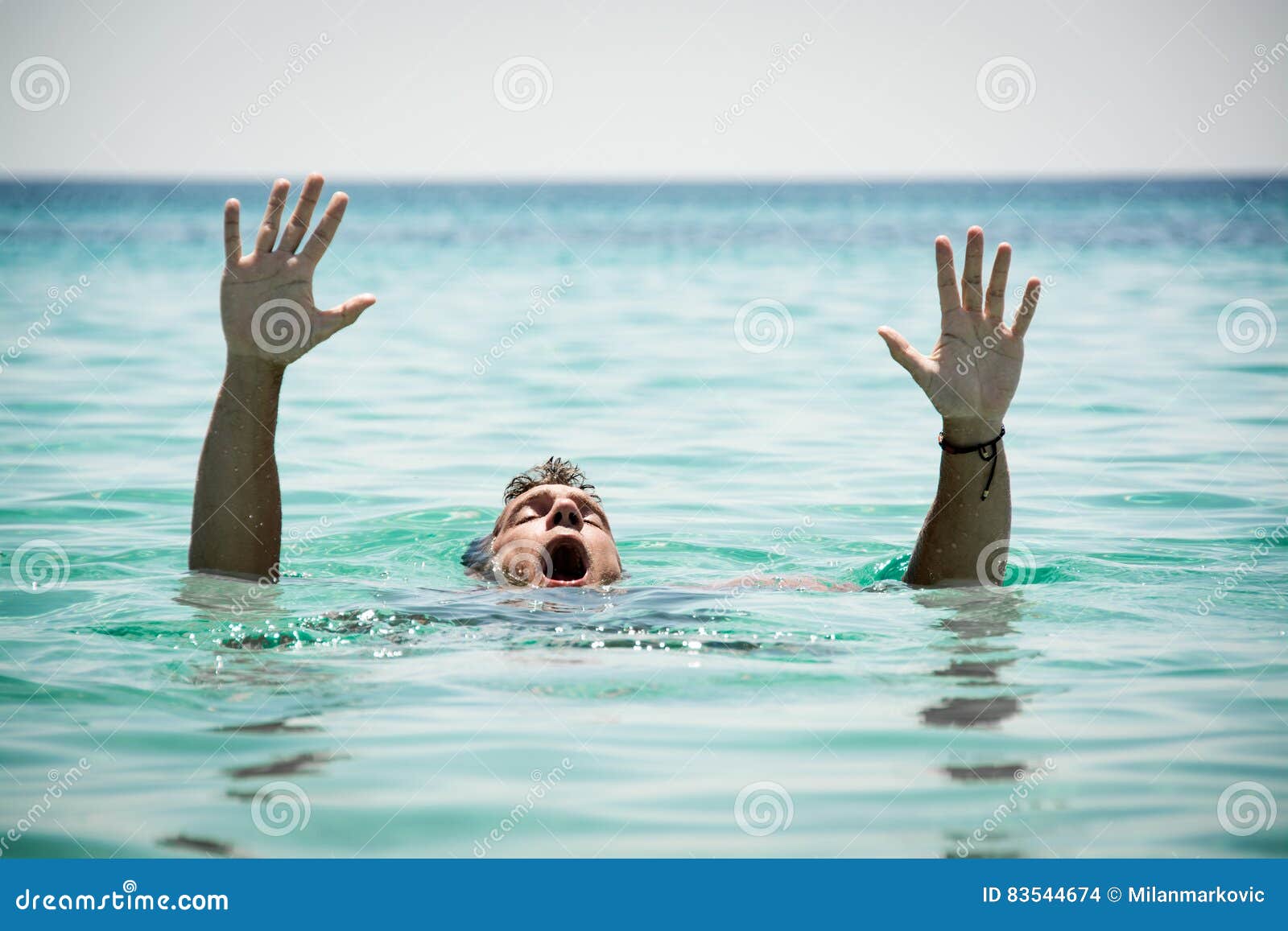 Noyade Photos Stock - Téléchargez 5,857 Photos libres de droits