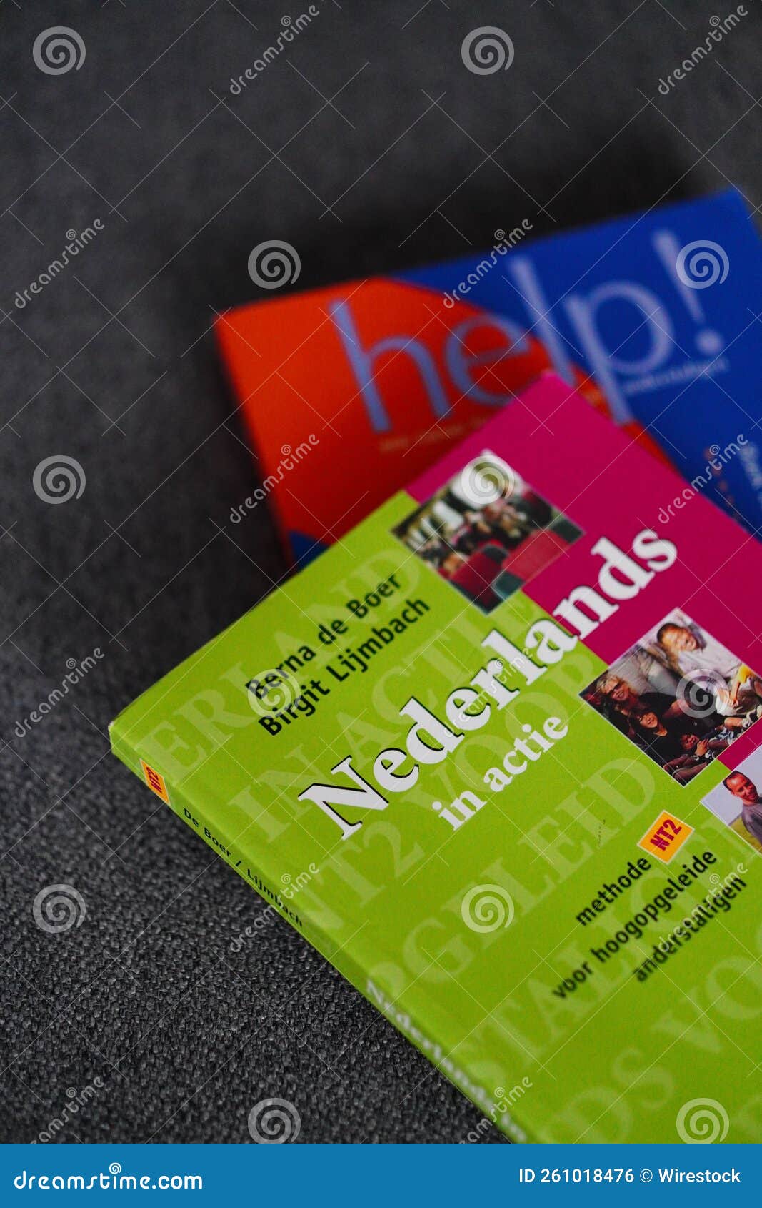 NT2 Dutch language books editorial photo. Image of high - 261018476