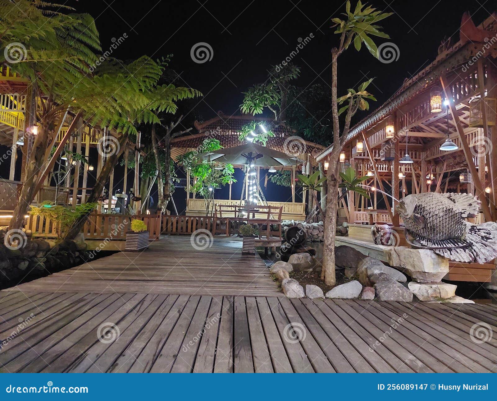 Nuansa malam di Lesehan stock image. Image of nuansa - 256089147