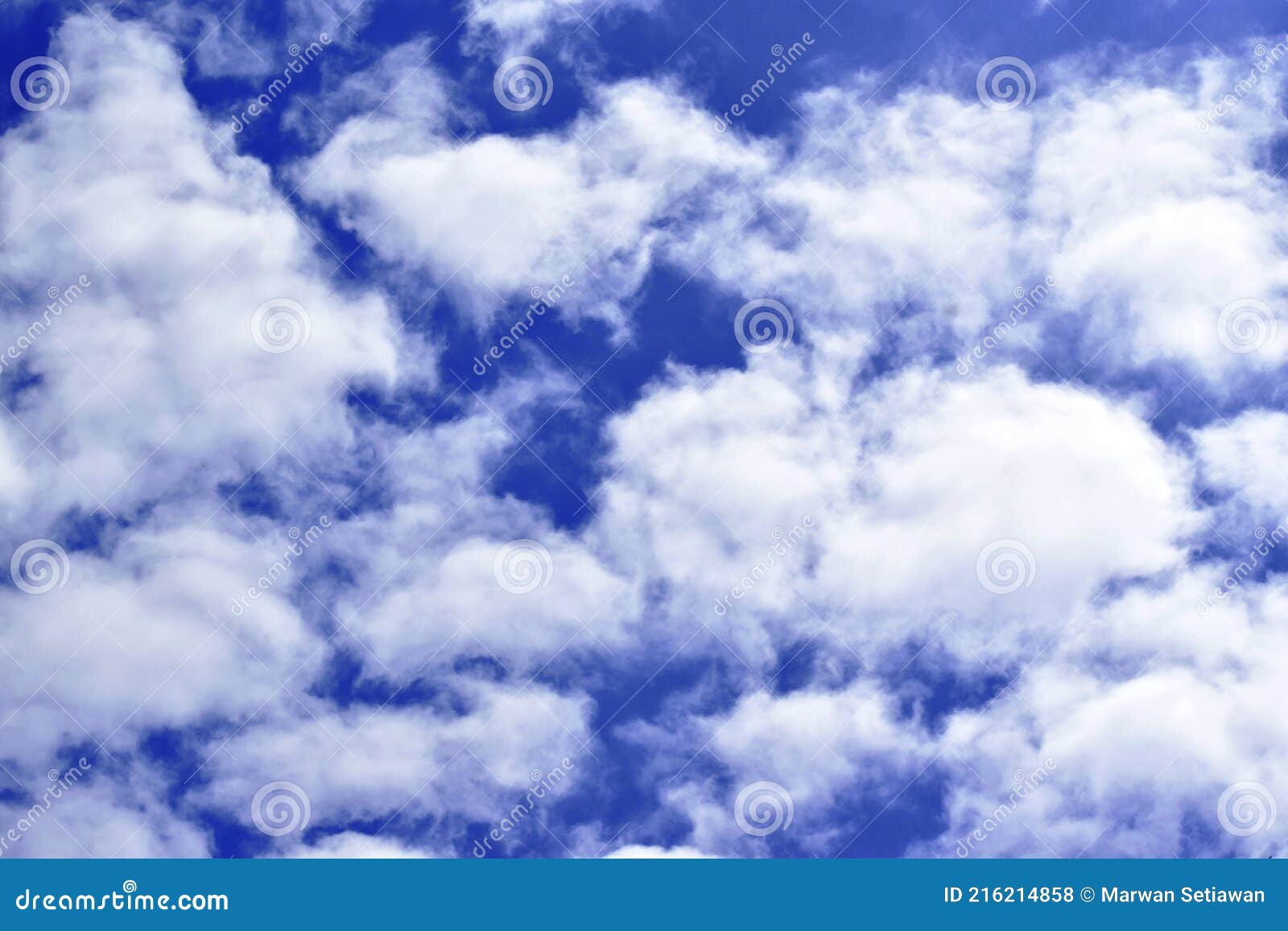 Nubes Cielo Blanco Radiante Foto de archivo - Imagen de cielo, nube ...
