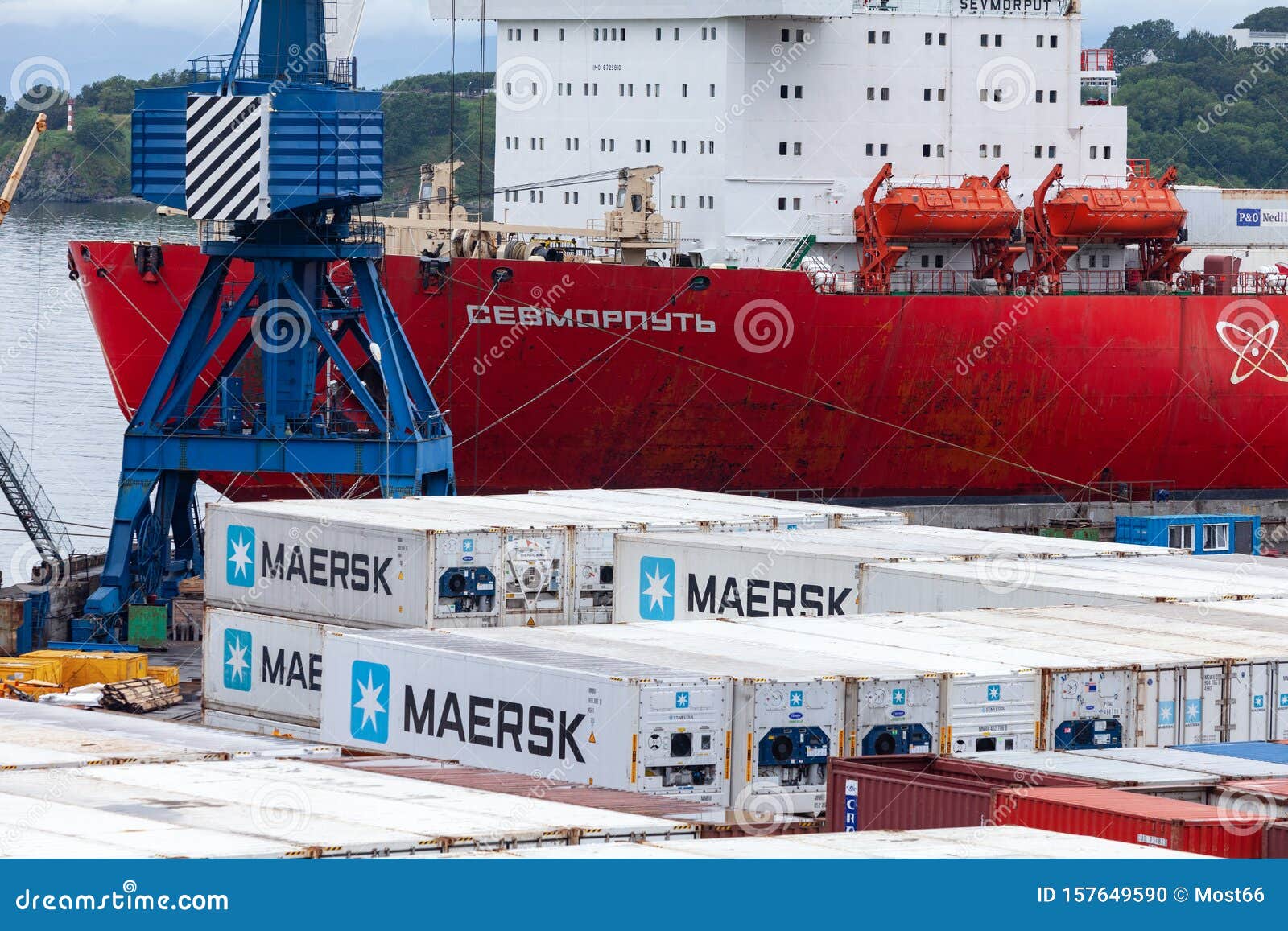 Nuclear container ship editorial image. Image of crane - 157649590