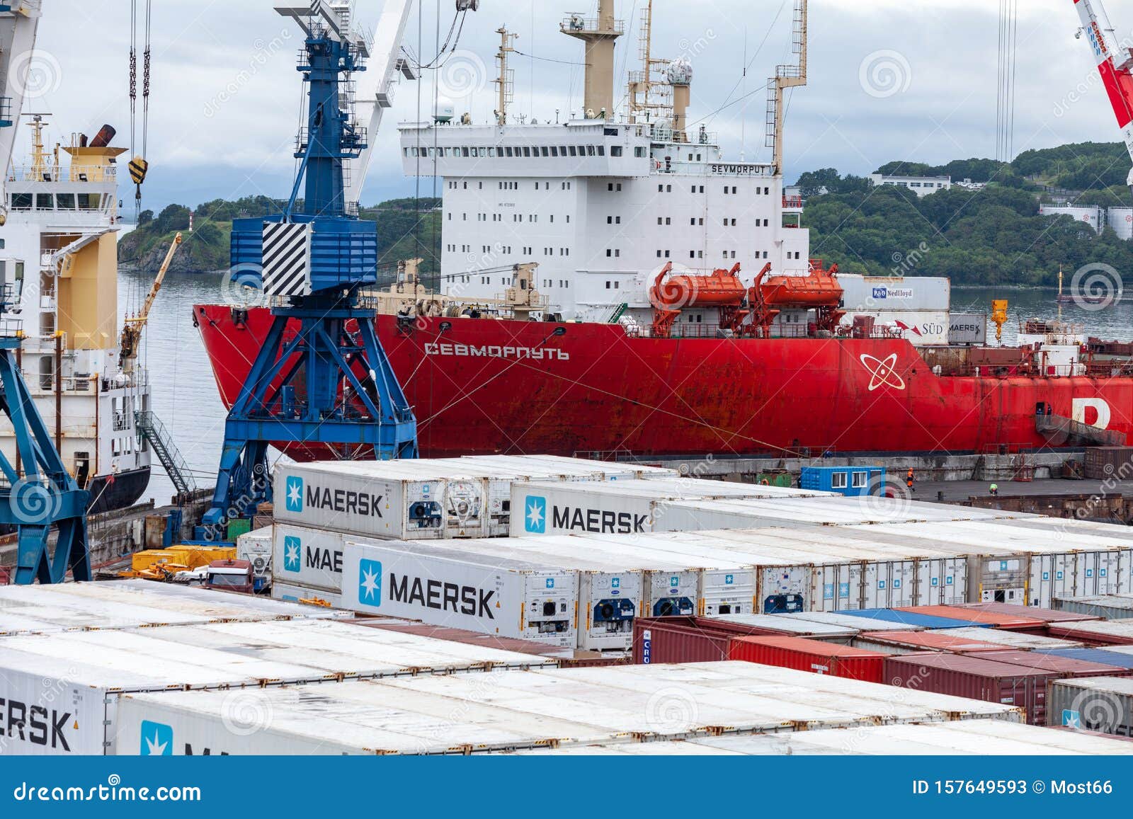 Nuclear container ship editorial stock photo. Image of ports - 157649593