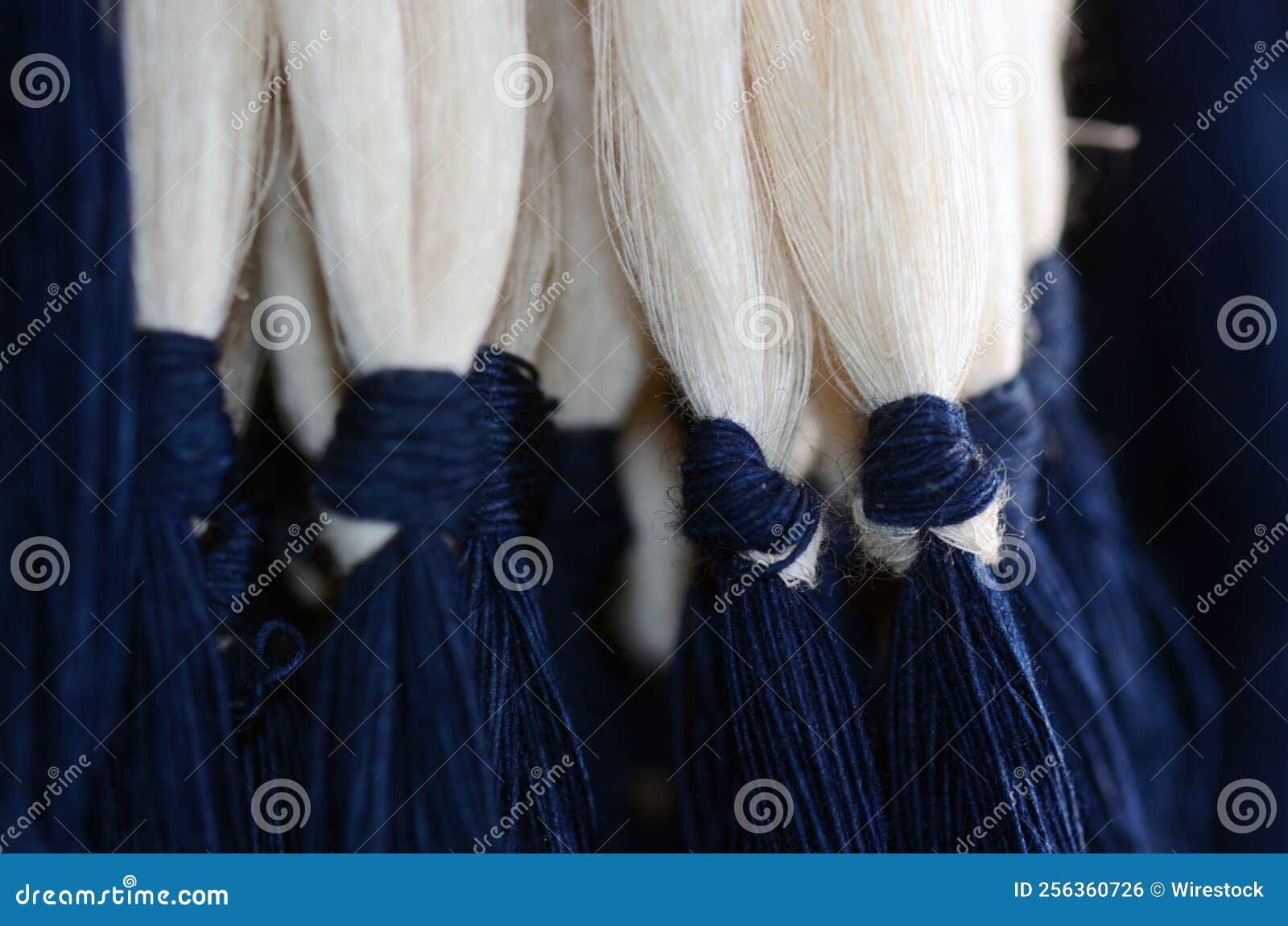 Nudos Hechos Con Cuerdas De Nylon Diferentes Foto de archivo - Imagen ...