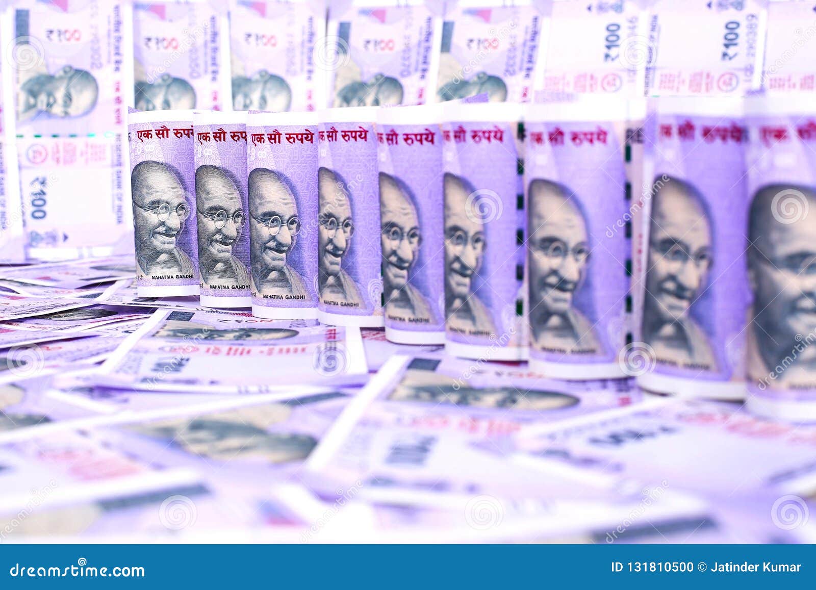 Nueva Moneda De La Rupia India 100 Foto de archivo - Imagen de aumento ...