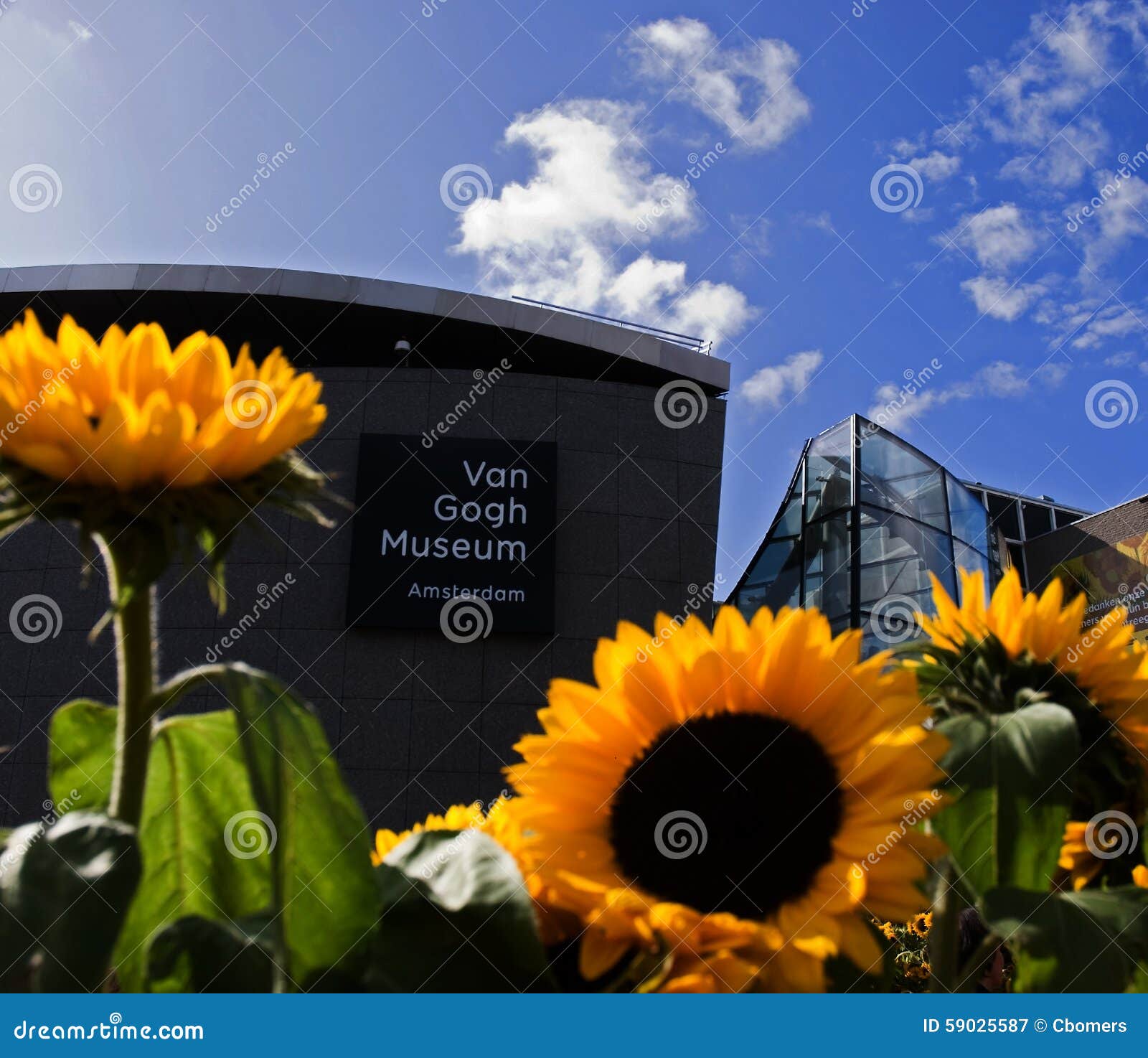 Nuevo Museo De Hall Van Gogh De La Entrada Fotografía editorial ...