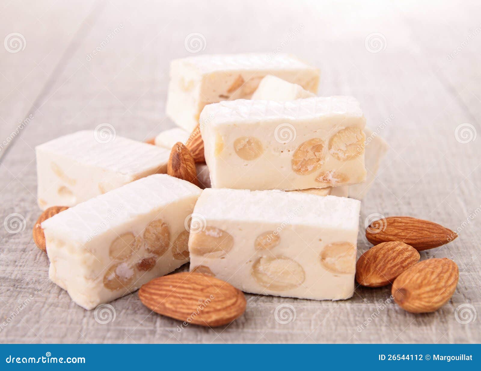 Nugat stockfoto. Bild von nugat, pistazie, zucker, konfektionsartikel ...