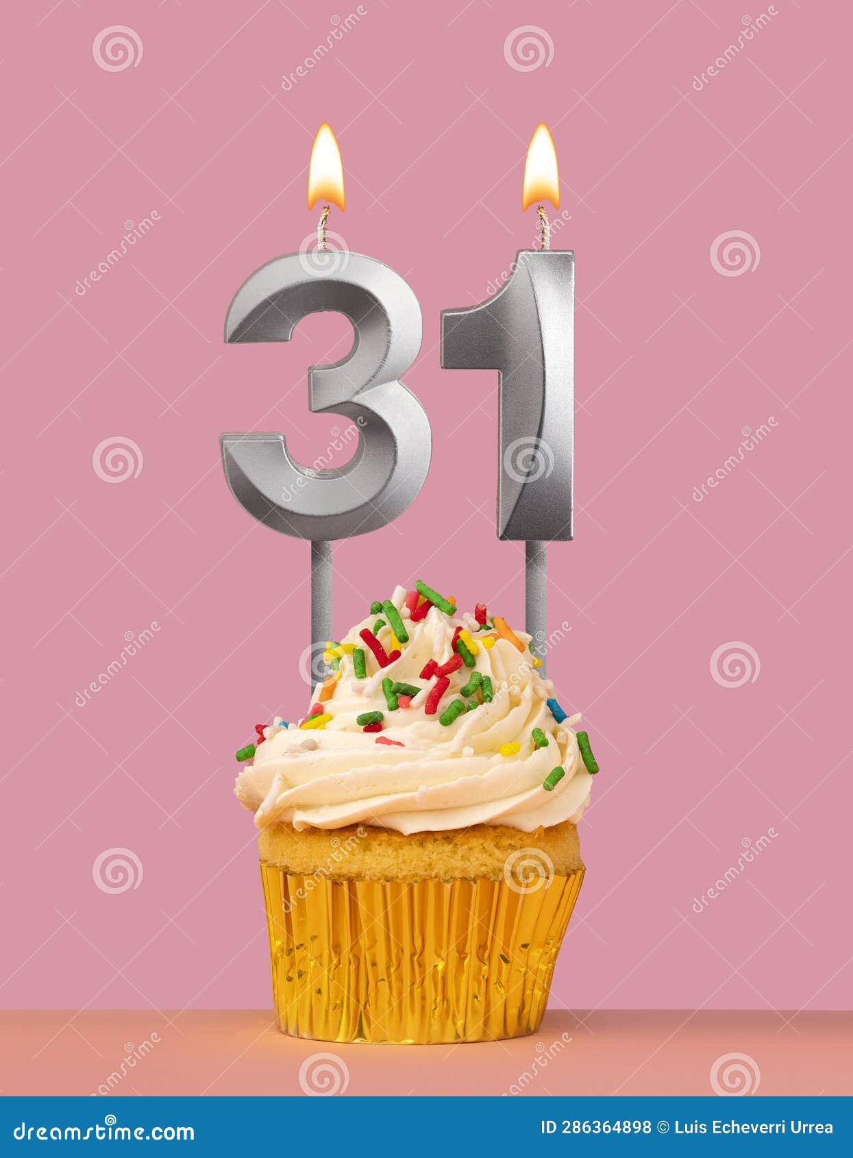 Number 31 Candle with Cupcake - Birthday Card Stock Photo - Image of ...