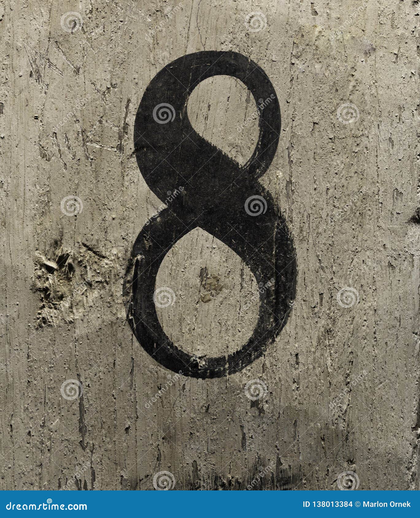 The Number Eight on Timber Post Stock Photo - Image of paint ...