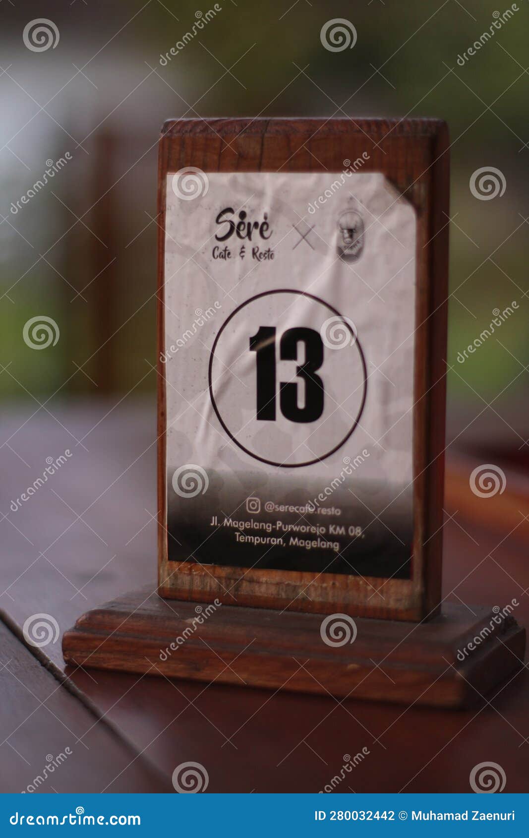 At Mcdonalds. Number Plate. Waiting For A Dish Editorial Image ...