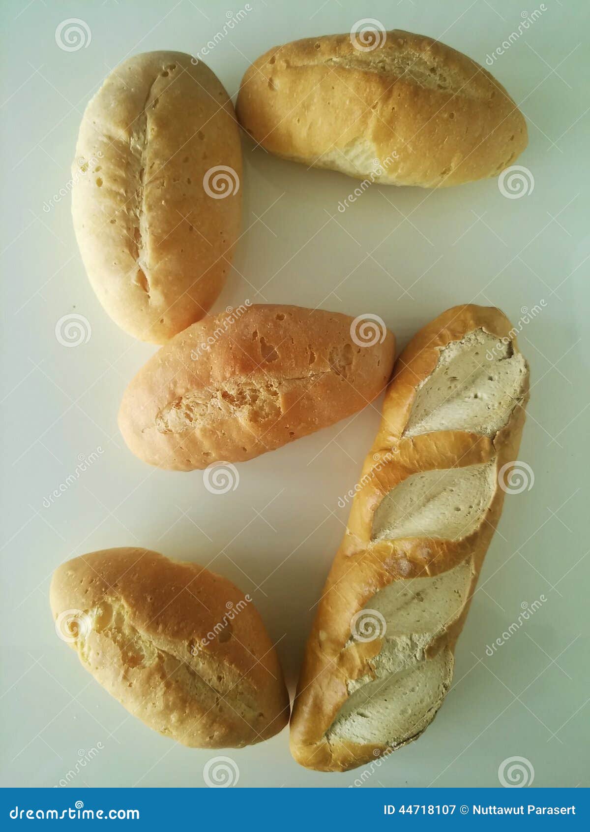 Number Five with Bread Install Stock Image - Image of bake, food: 44718107