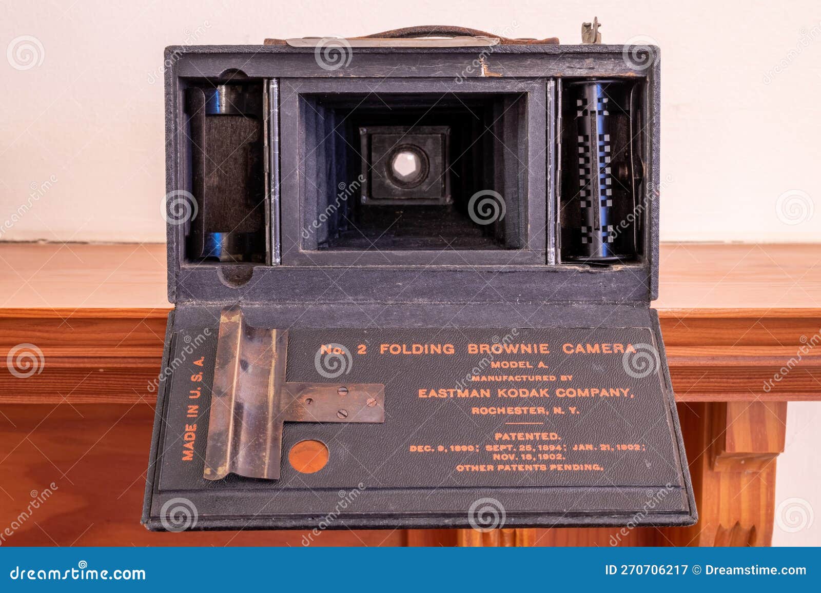 Number 2 Folding Brownie Camera Model a Editorial Photography - Image ...
