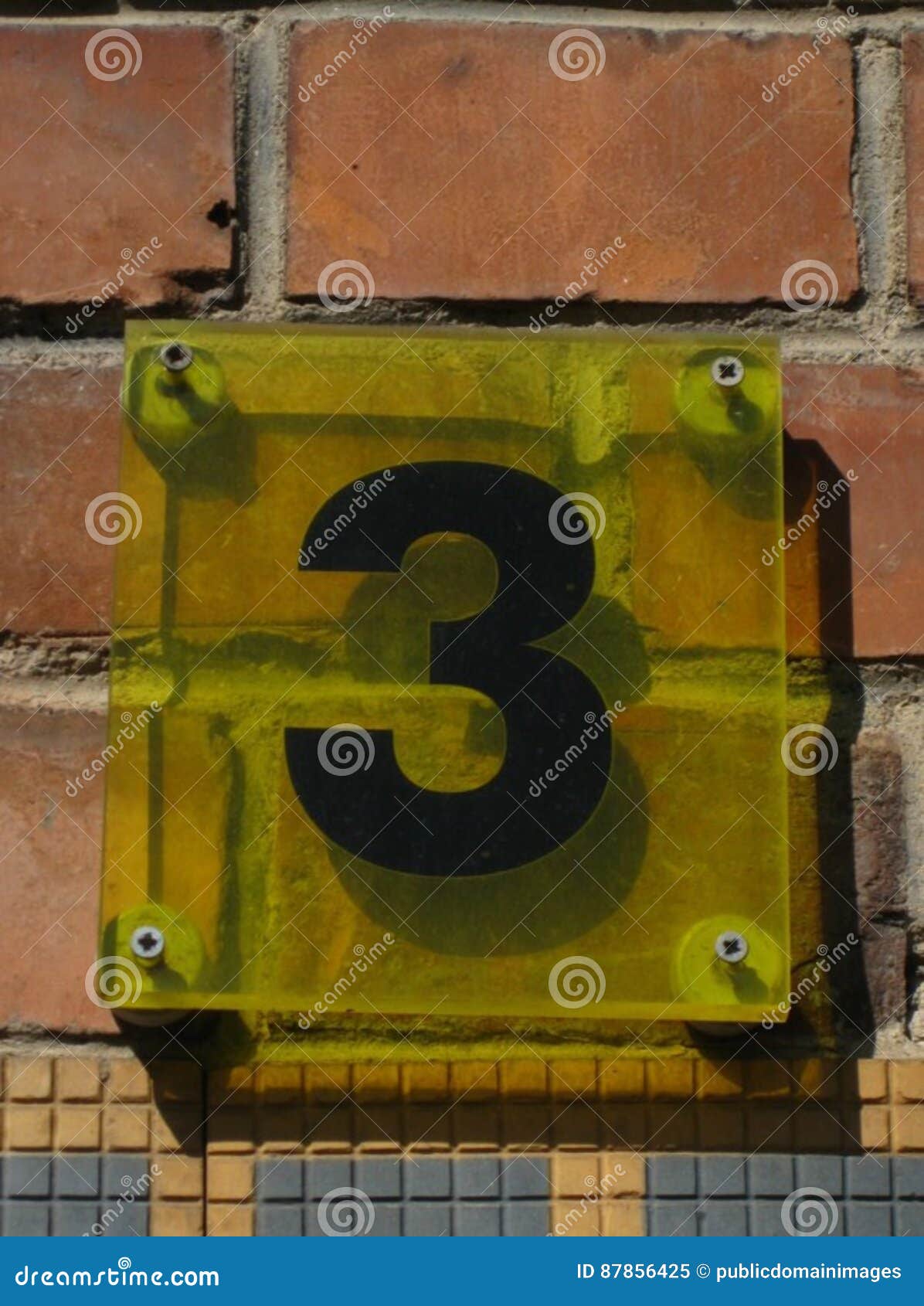 Number-3-house Picture. Image: 87856425