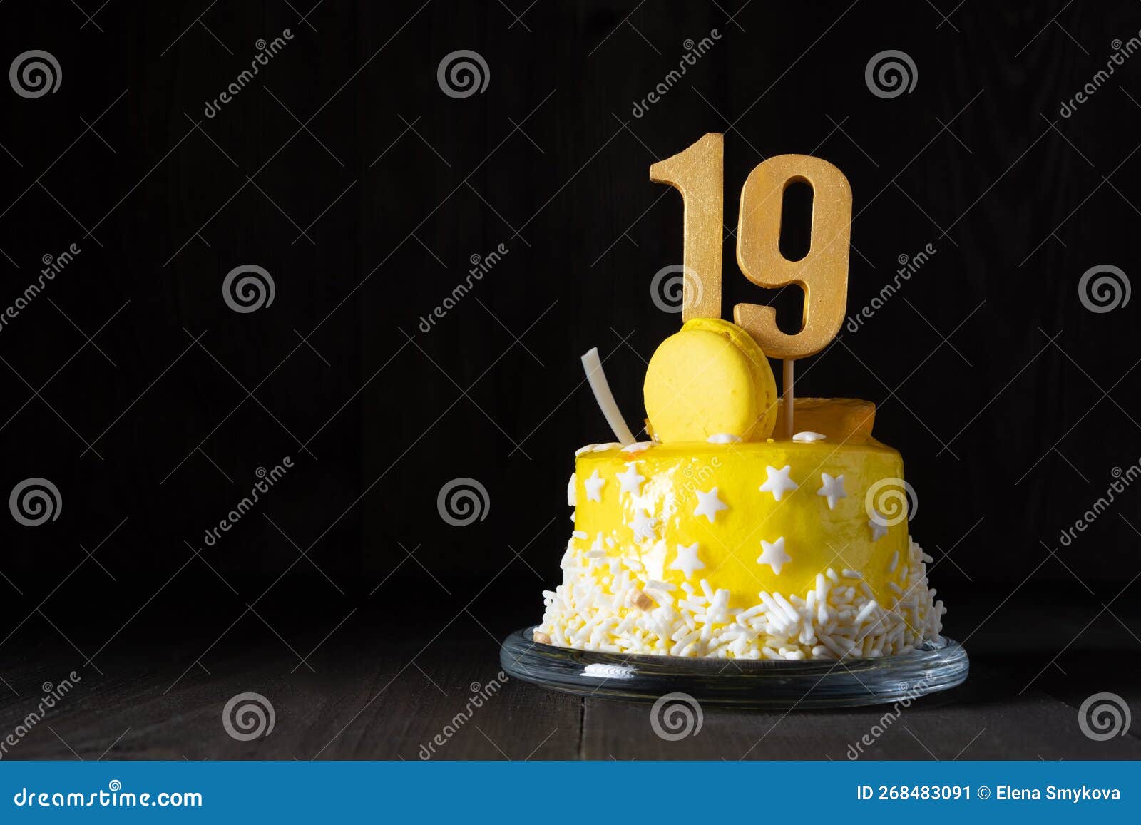 The Number Nineteen on a Yellow Cake for an Anniversary or Birthday in ...