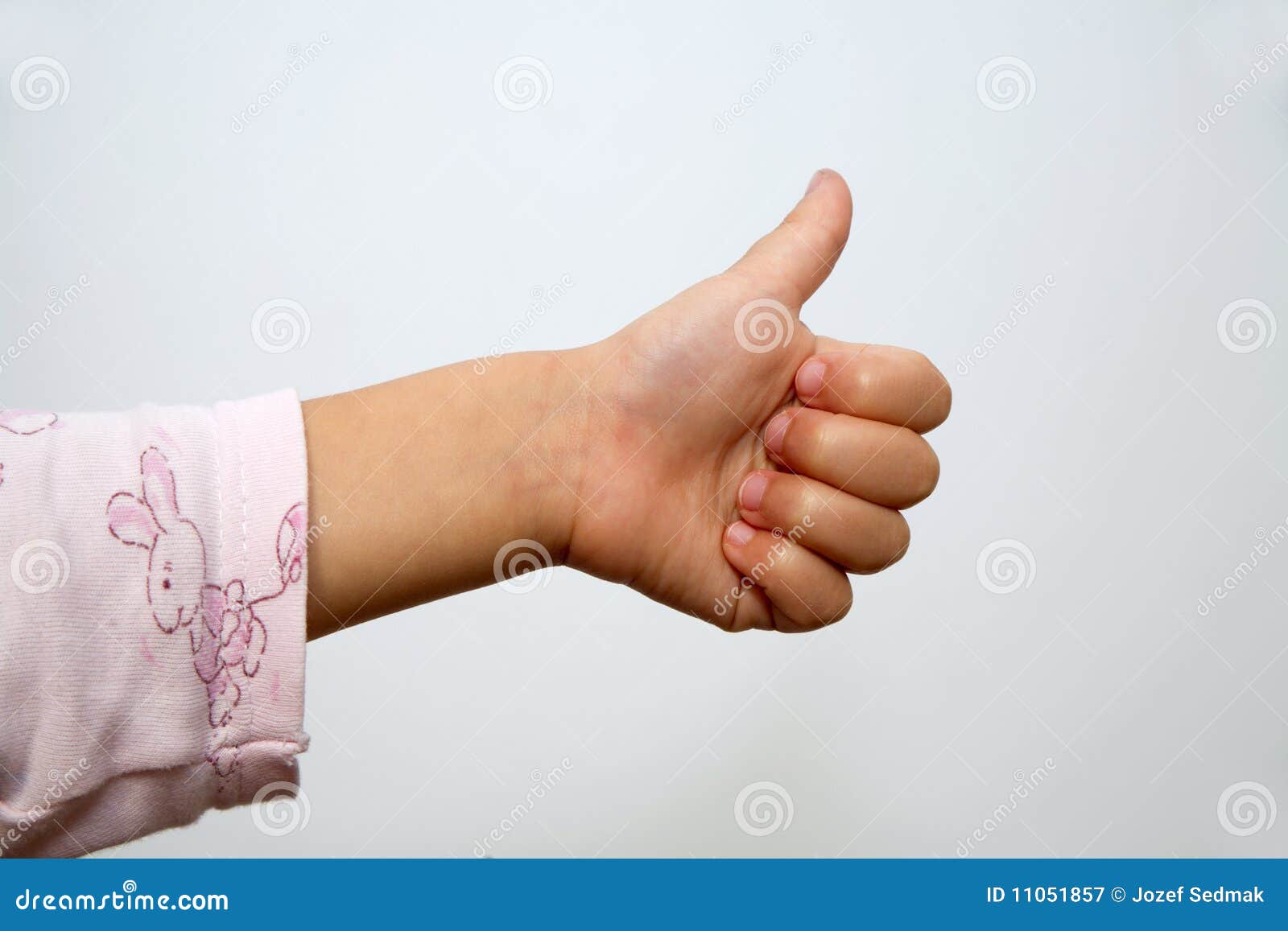 Number One - Hand of Litle Girl Stock Image - Image of drift, fistful ...