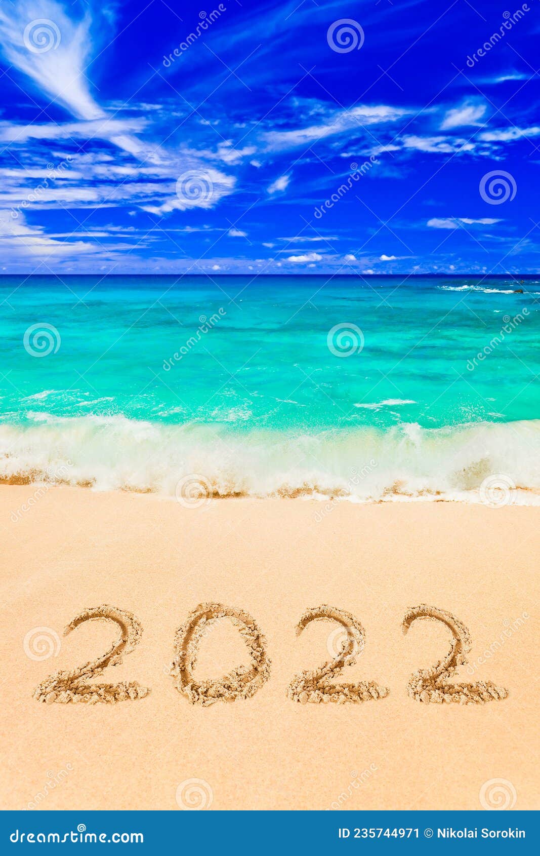 Numbers 2022 on beach stock image. Image of sign, nature - 235744971