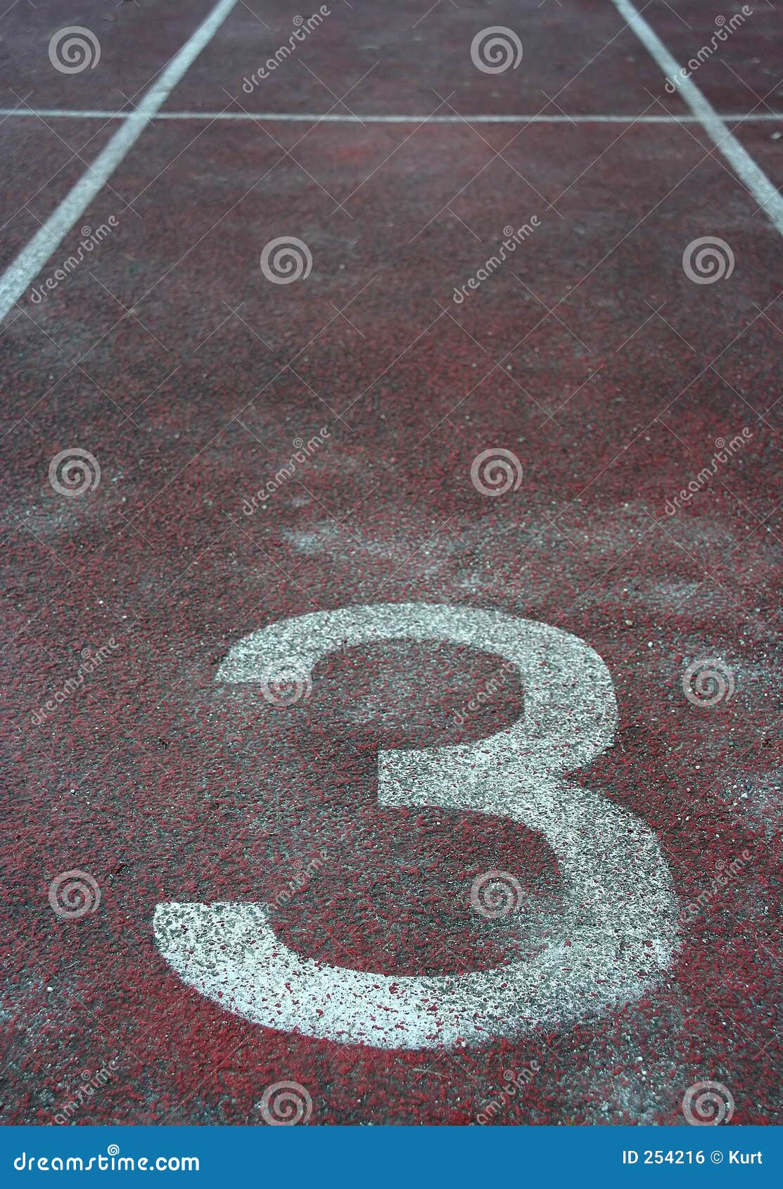 Nummer drie stock foto. Image of sporten, aantal, looppas - 254216