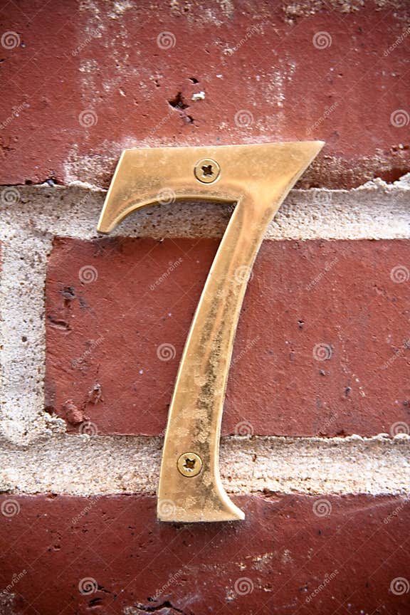 Nummer Zeven stock foto. Image of schil, aantal, architectuur - 14979944