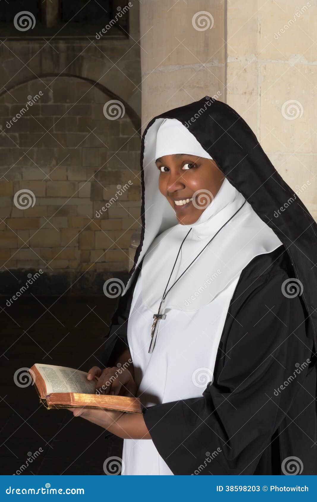 Nun with bible stock image. Image of habit, convent, prayer - 38598203