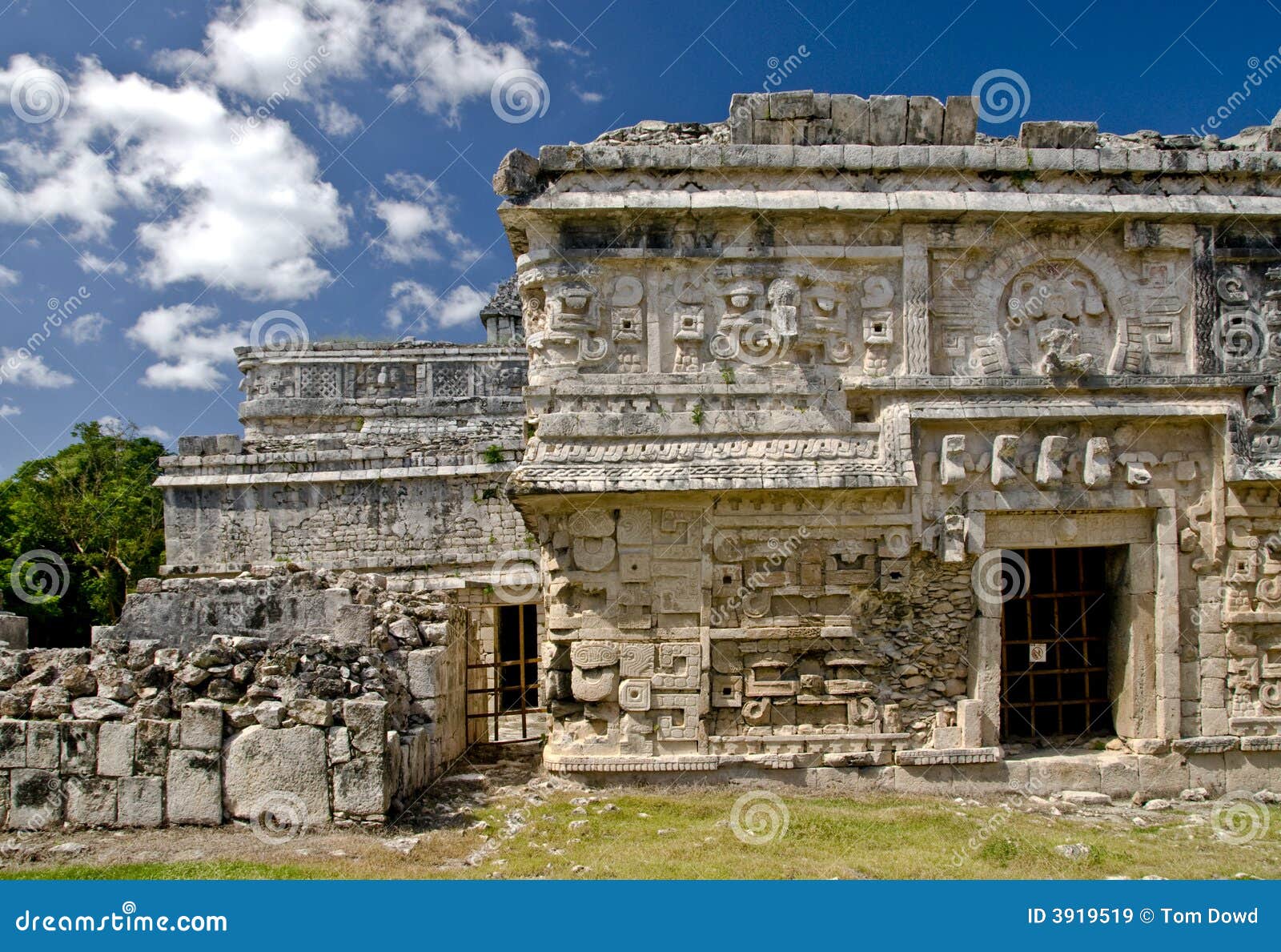 Nunnery Ruins in Chichen Itza Stock Image - Image of itza, architecture ...