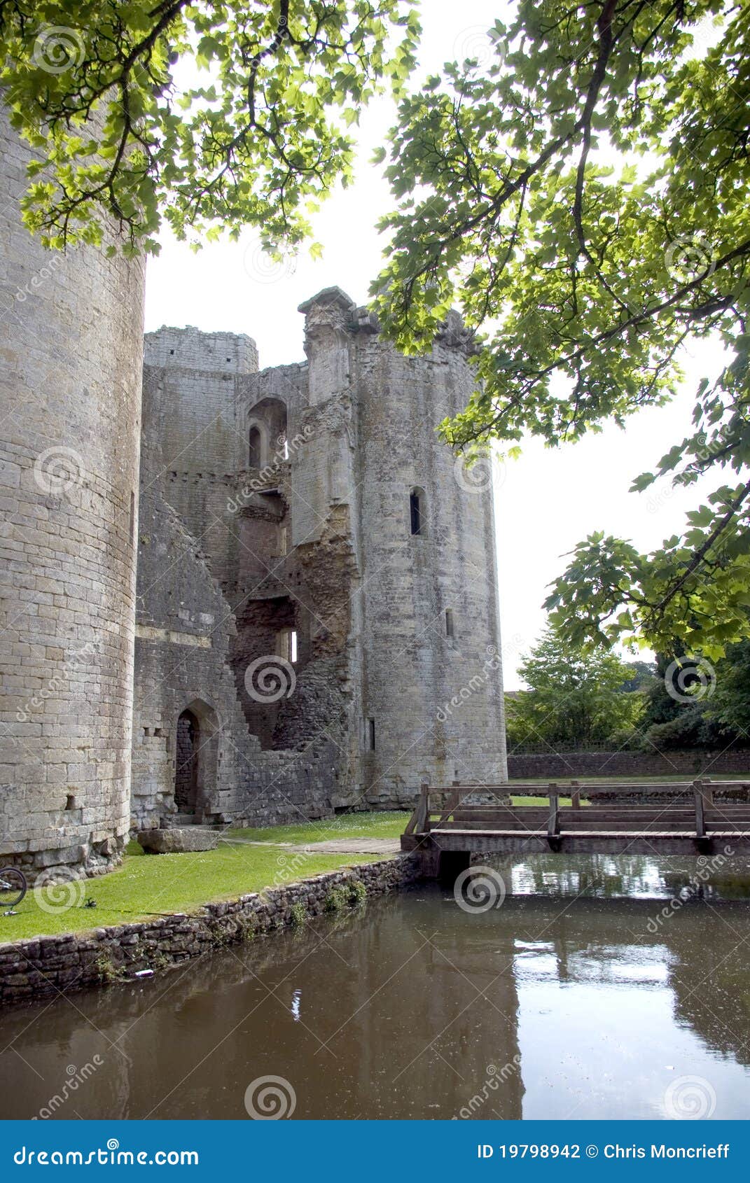 Nunney Castle stock photo. Image of castles, castle, english - 19798942