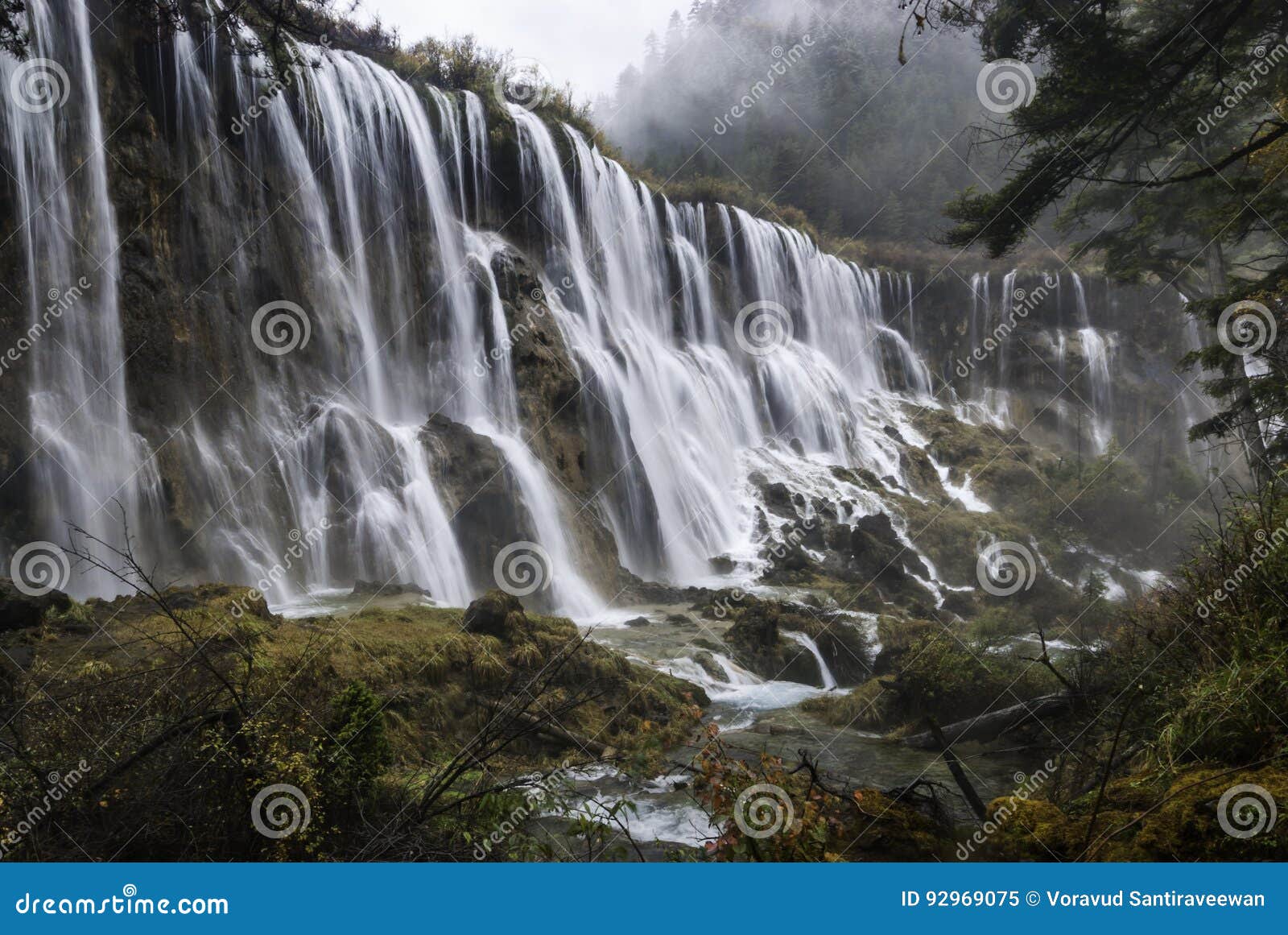 Nuo Ri Lang Waterfall stock image. Image of leaves, fresh - 92969075