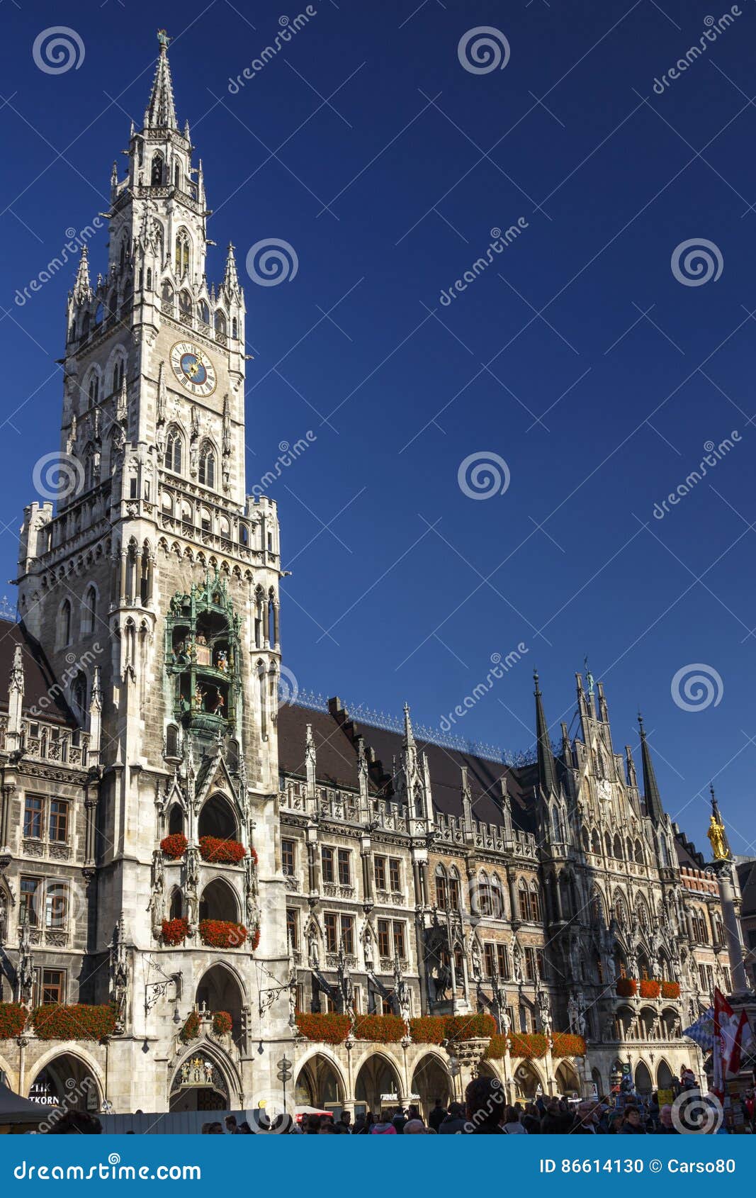 Nuovo Comune Di Monaco Di Baviera a Marienplatz, Germania, 2015 ...