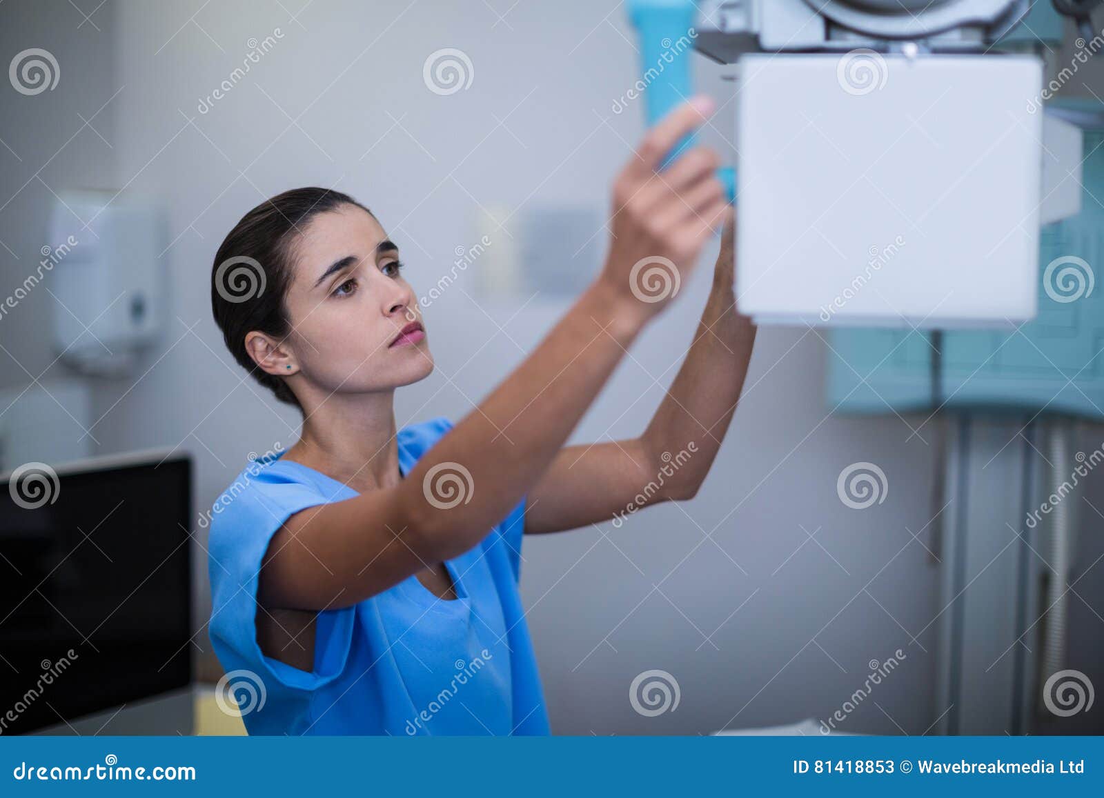 Nurse Adjusting X-ray Machine Stock Image - Image of professional ...