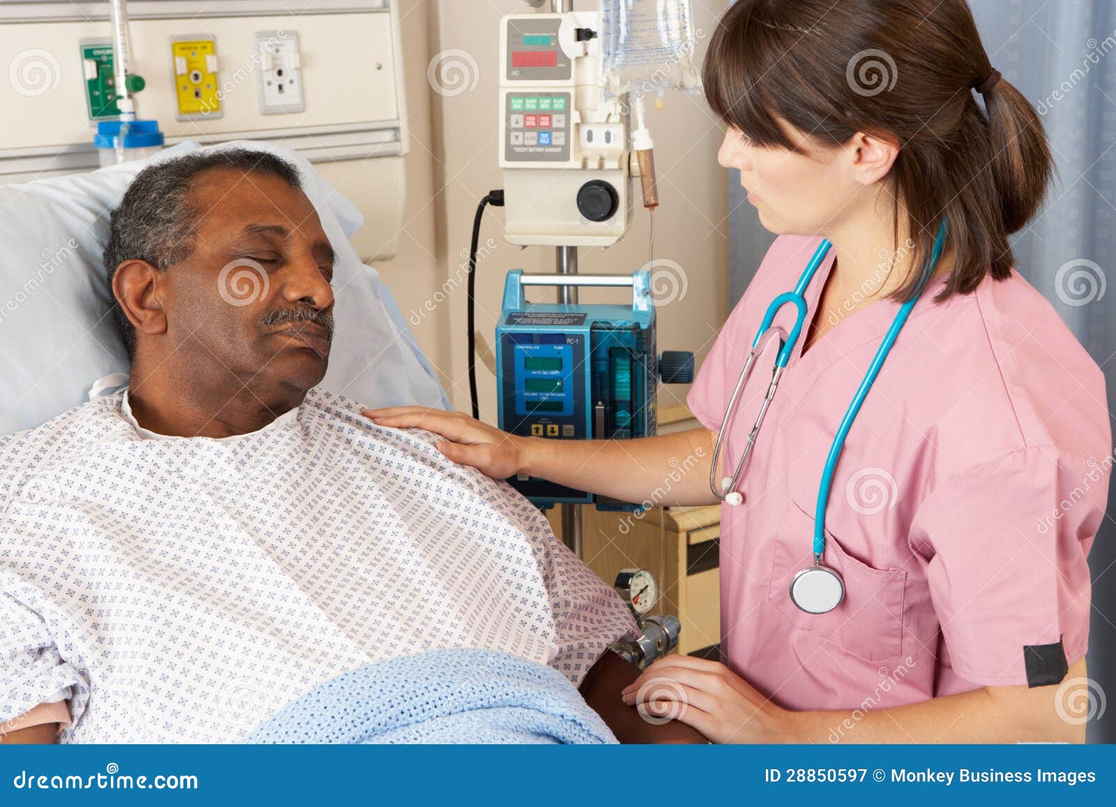 Nurse Checking Senior Patient on Ward Stock Image - Image of care ...
