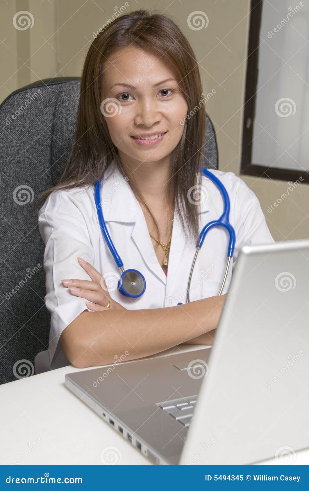 Nurse at computer stock image. Image of looking, surgeon - 5494345