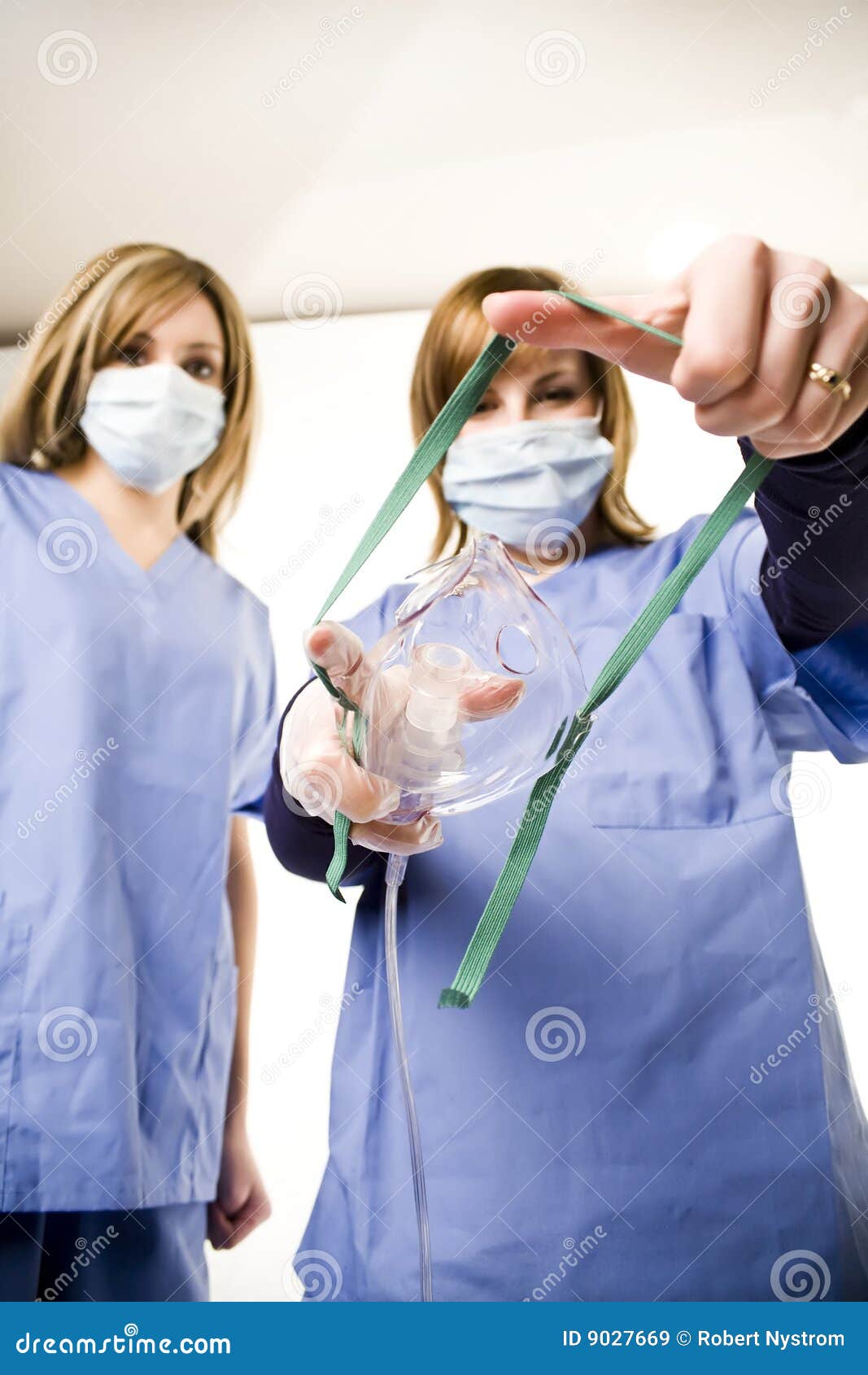 397 Nurse Holding Anesthesia Mask Photos - Free & Royalty-Free Stock ...