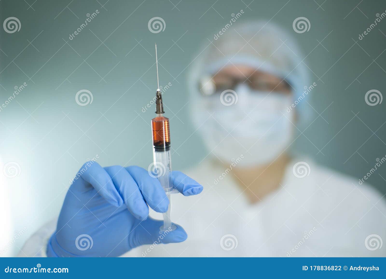 Nurse in the Lab with a Syringe, Blood Test for Coronavirus. Stock ...