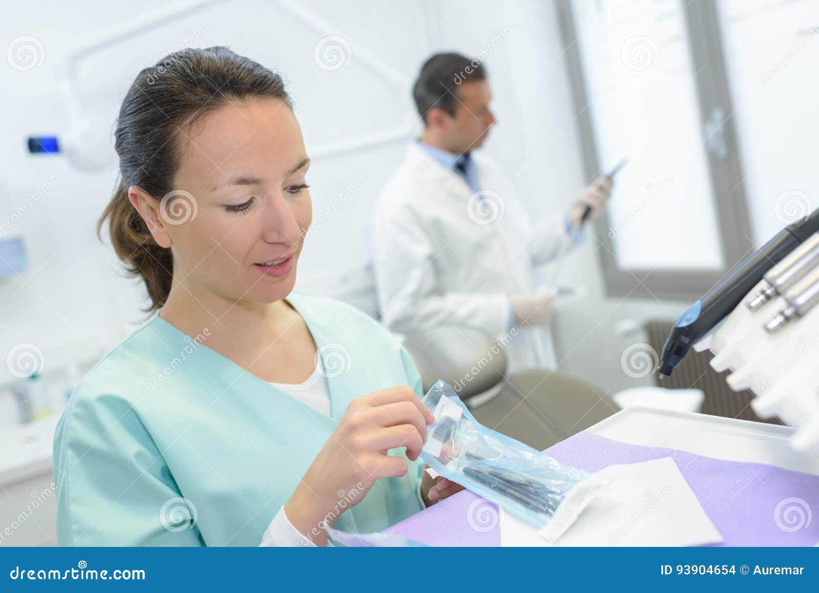 Nurse Preparing Injection Syringe Stock Photo - Image of doctor, nurse ...