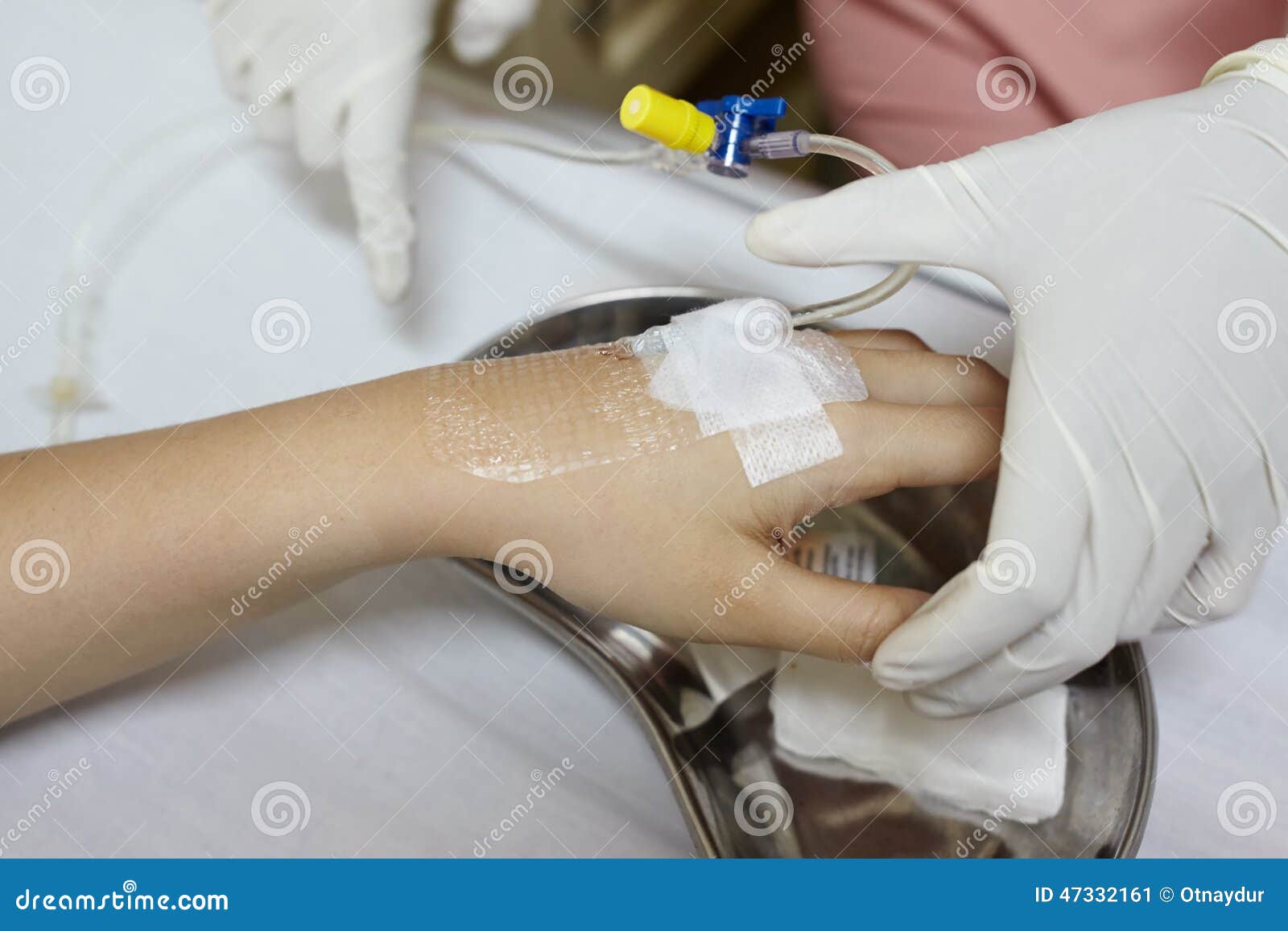 Nurse Put IV Injection on Patient Had Stock Image - Image of clinic ...