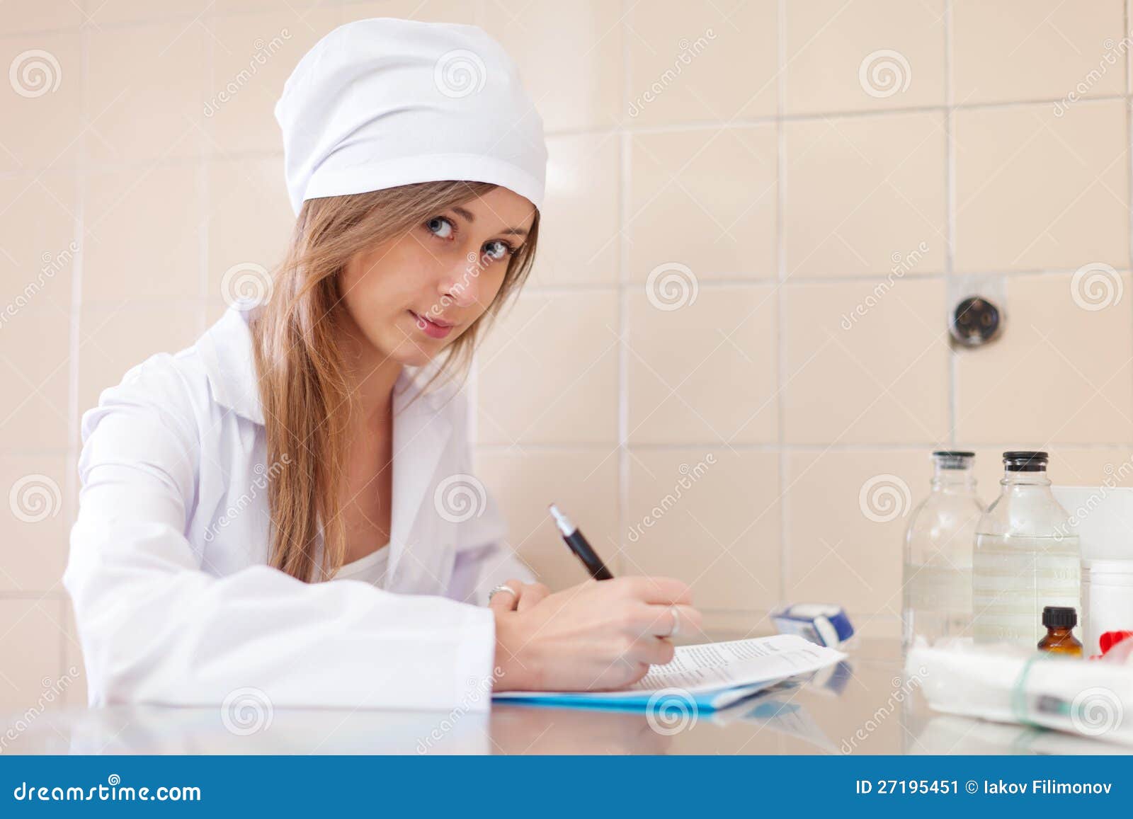 Nurse Working in Laboratory Stock Image - Image of experiment ...