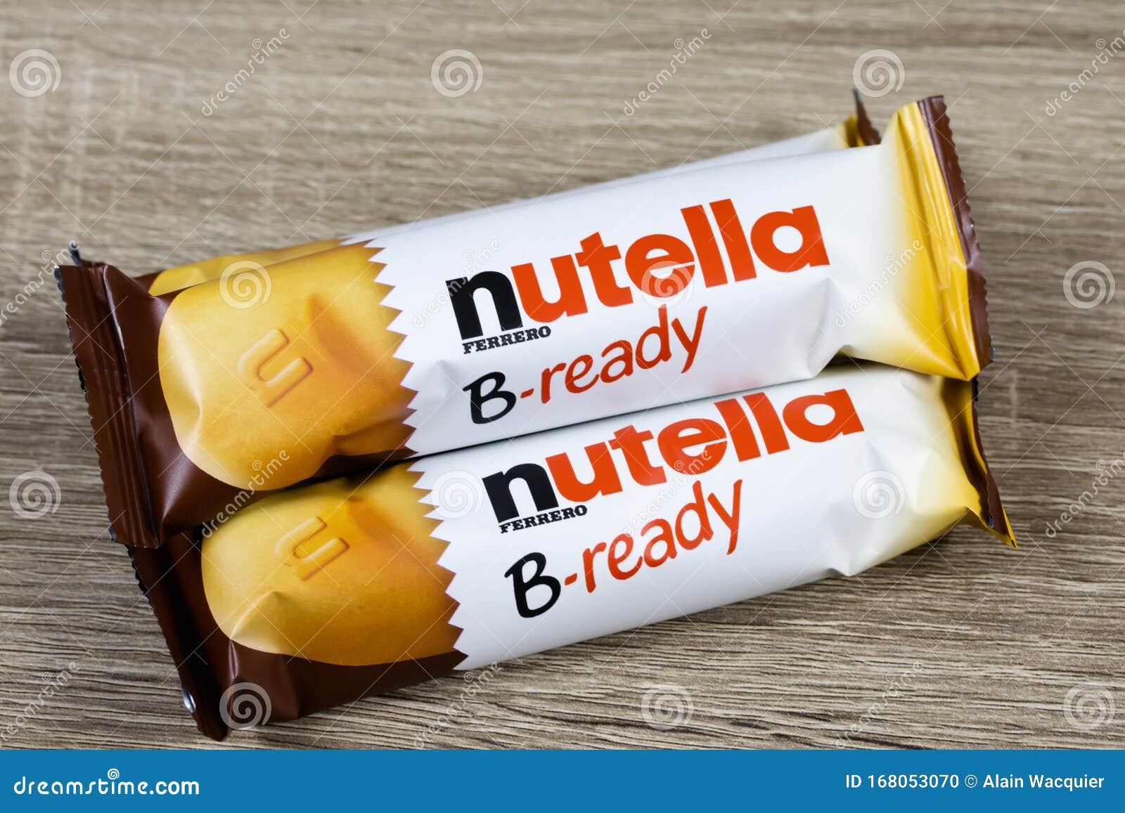 Nutella B-ready bars editorial image. Image of bars - 168053070
