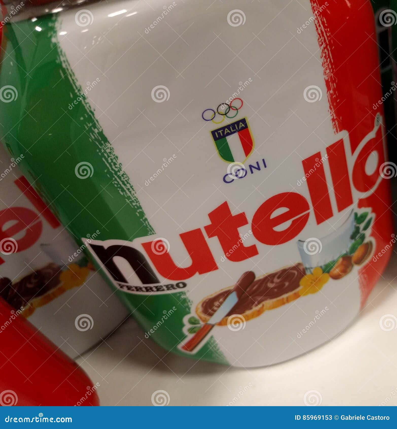 Nutella italian flag editorial stock photo. Image of nutella - 85969153
