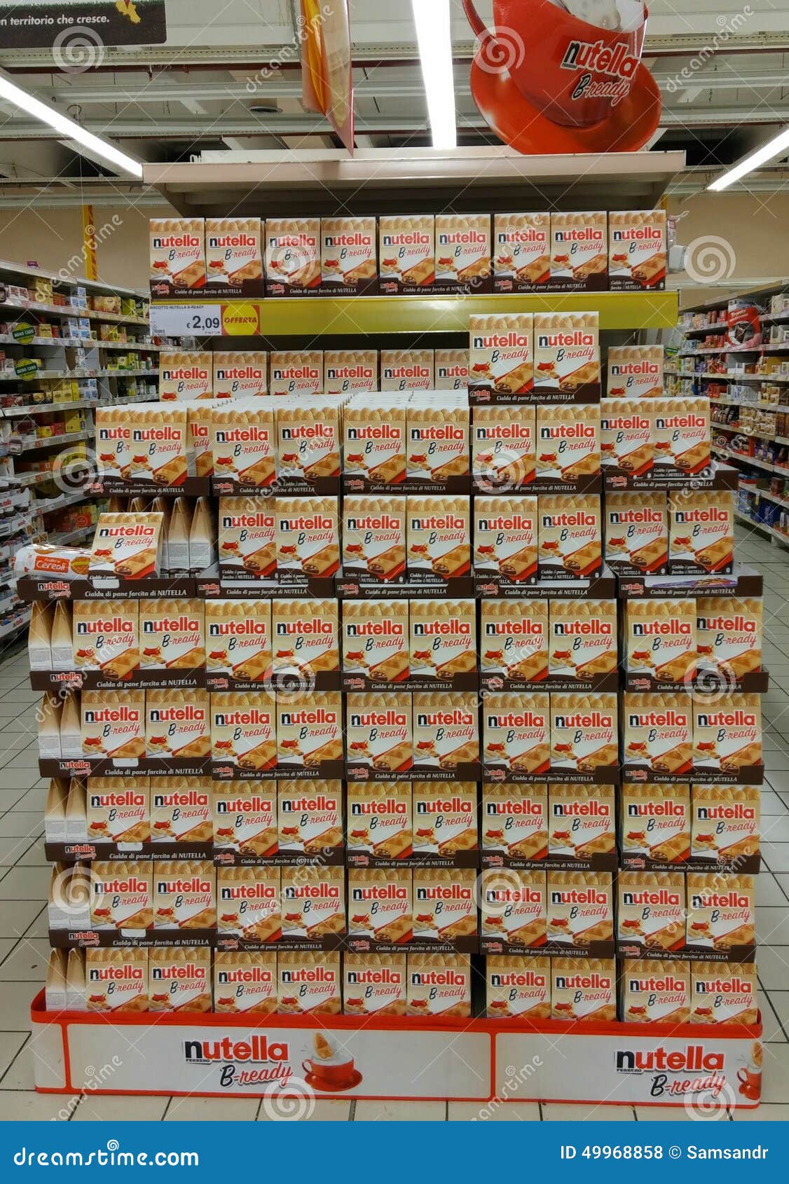Nutella editorial stock photo. Image of supermarket, store - 49968858