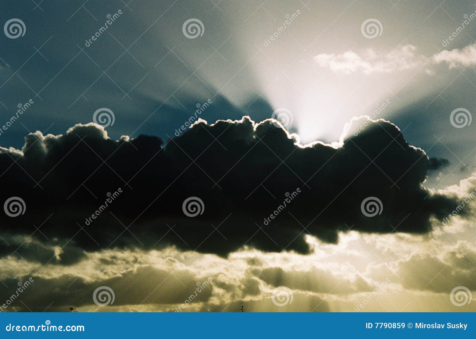 Nuvem imagem de stock. Imagem de prata, tempestade, angélica - 7790859