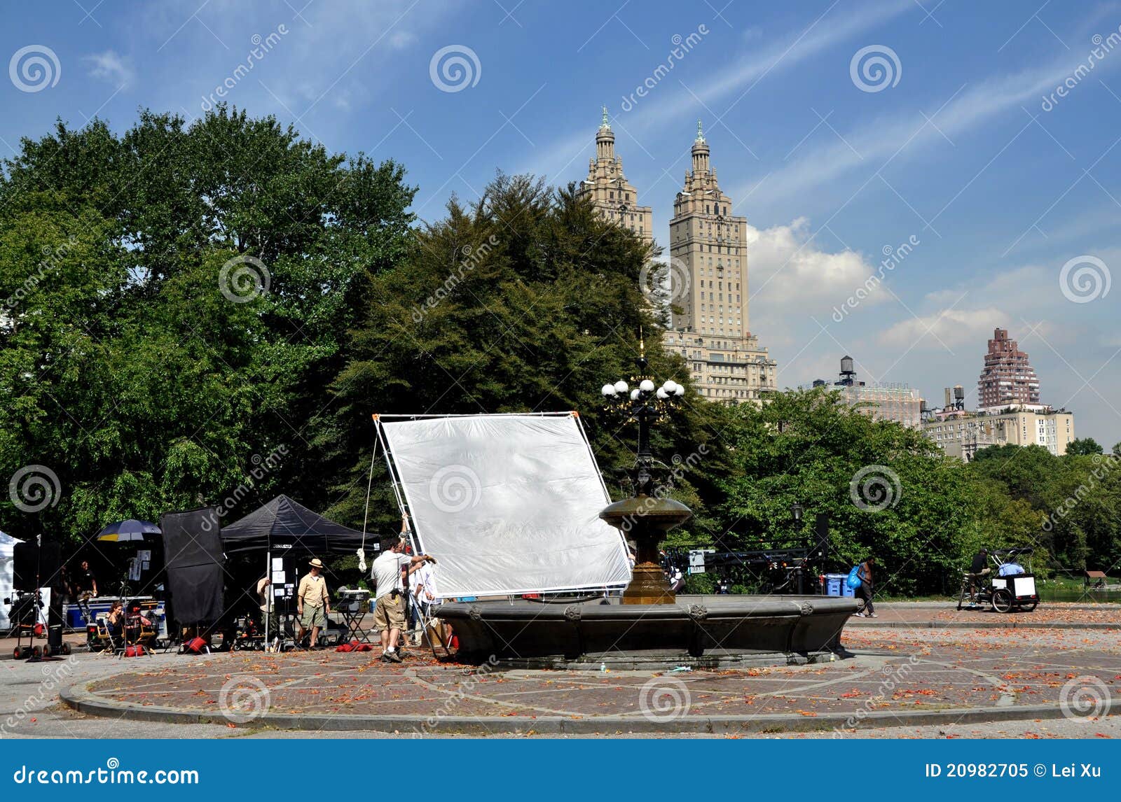 NYC: Filming Commercial in Central Park Editorial Image - Image of ...