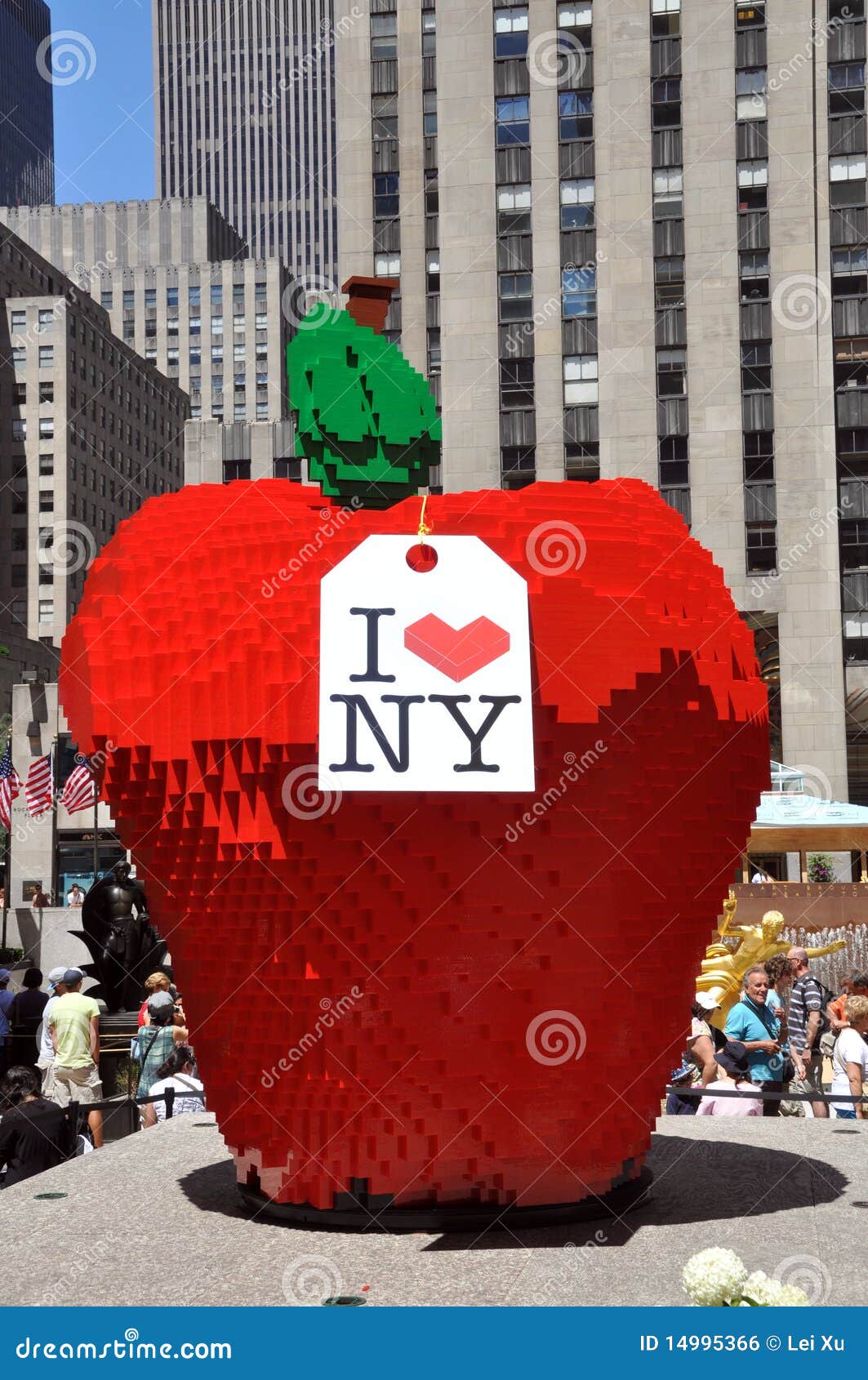 NYC: LEGO Apple at Rockefeller Center Editorial Photo - Image of bricks ...