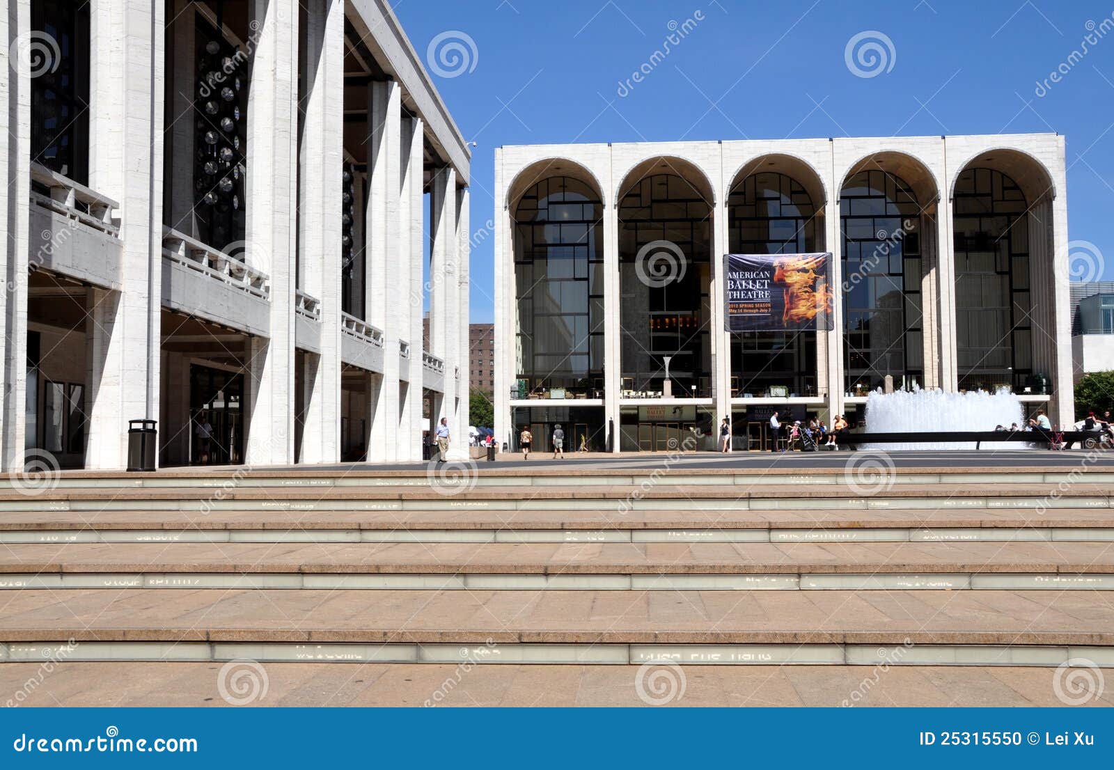 NYC: Met Opera House at Lincoln Center Editorial Image - Image of ...