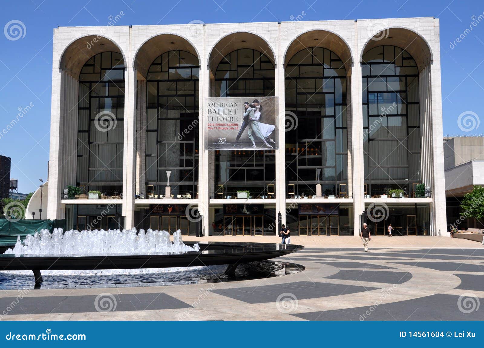 NYC: Metropolitan Opera House Editorial Stock Image - Image of arts ...