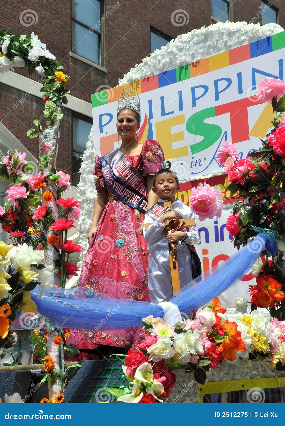 NYC: Philippines Independence Day Parade Editorial Photo - Image of ...