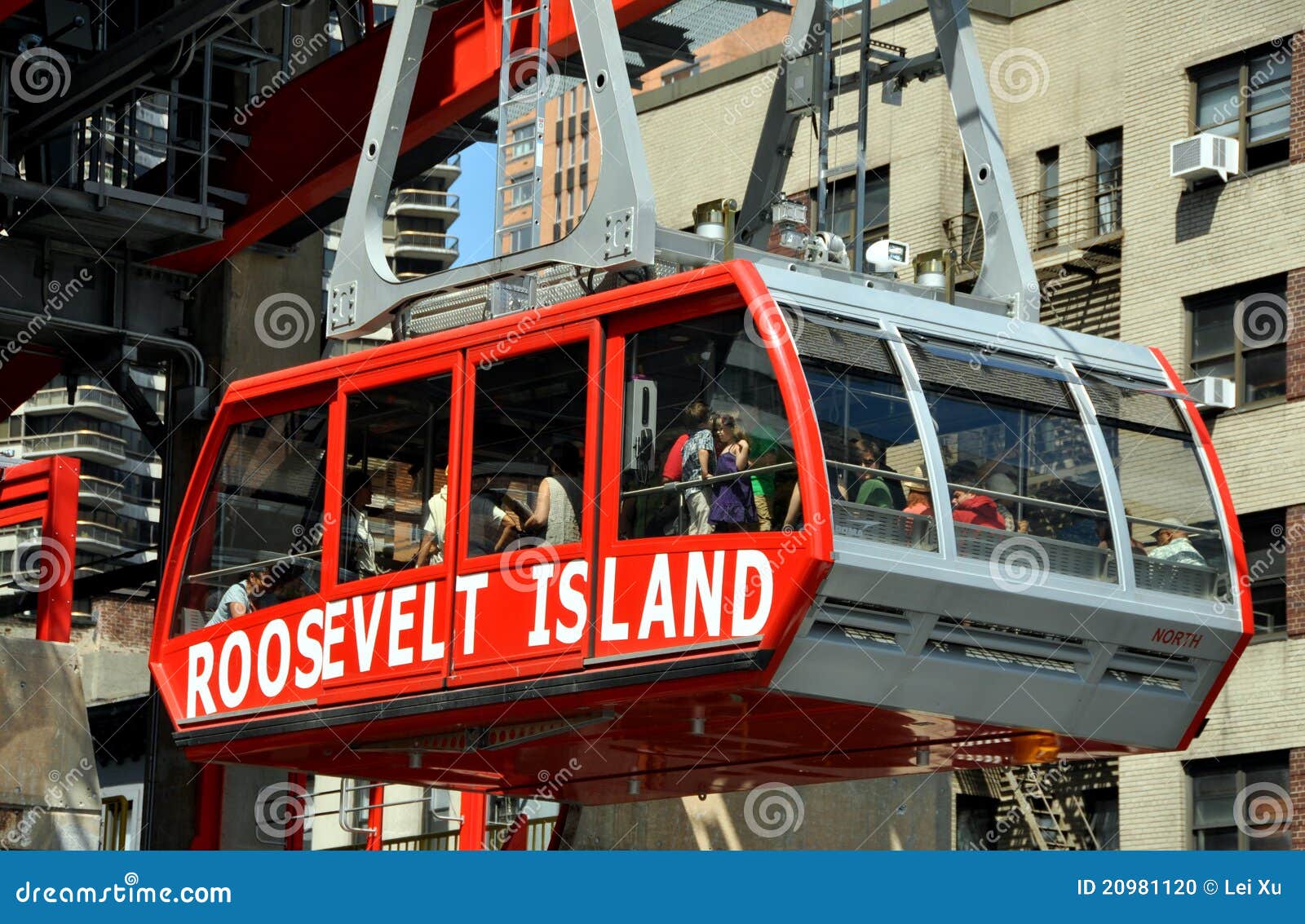 NYC: Roosevelt Island Tram editorial image. Image of island - 20981120