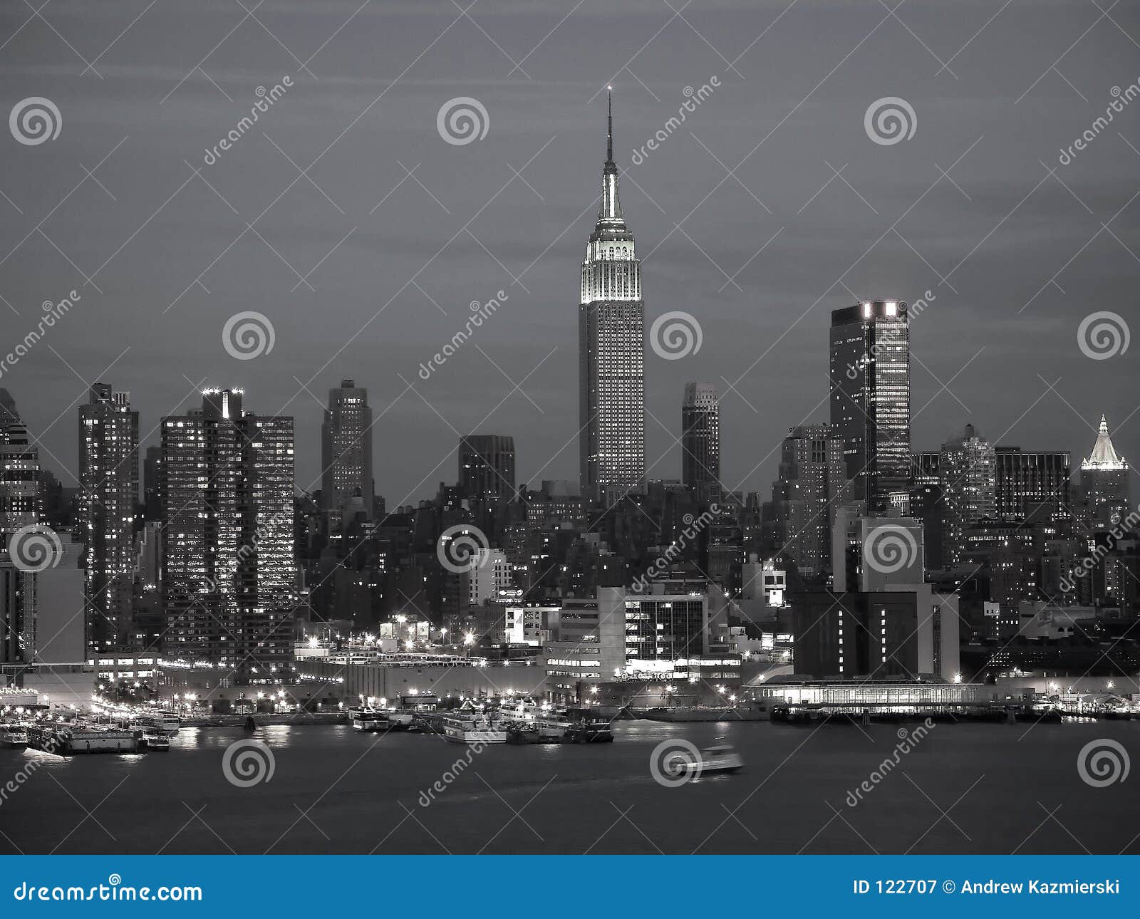 NYC Skyline BW stock image. Image of architecture, york - 122707