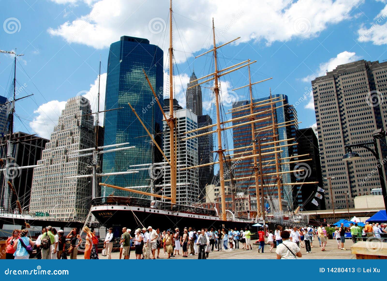 NYC: South Street Seaport & Peking Ship Editorial Stock Photo - Image ...