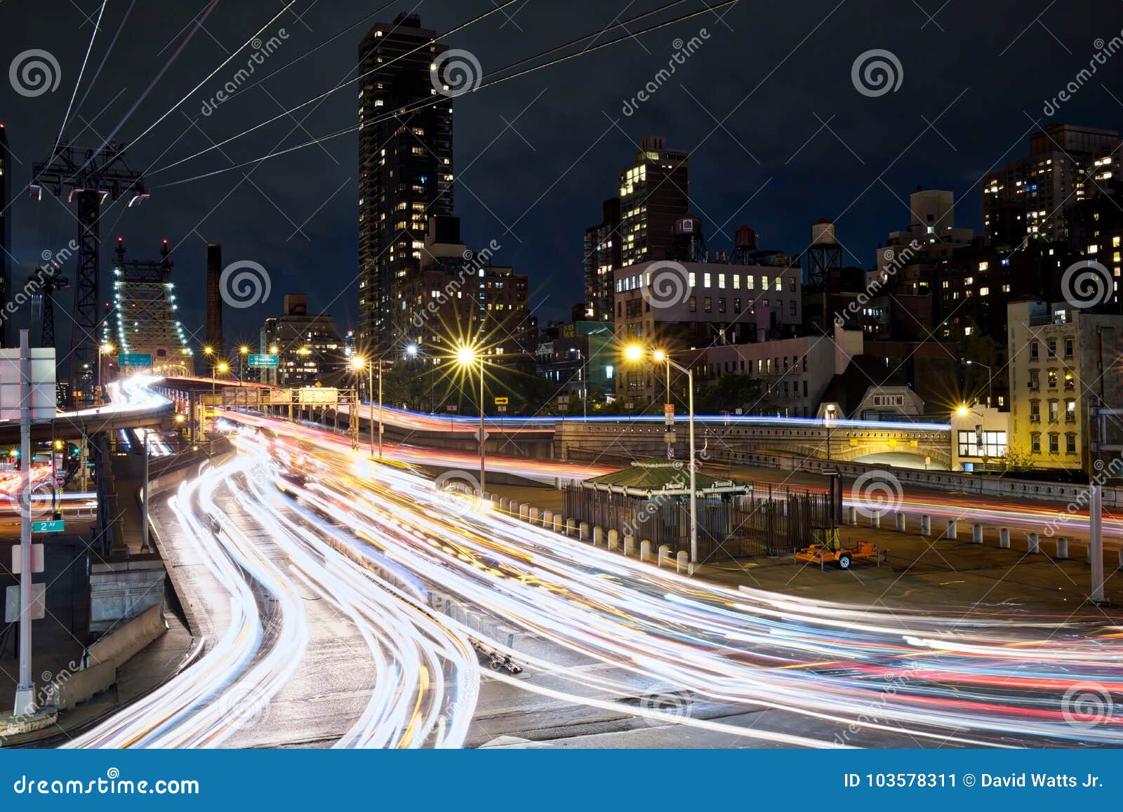NYC Traffic - Time Lapse editorial photo. Image of trails - 103578311
