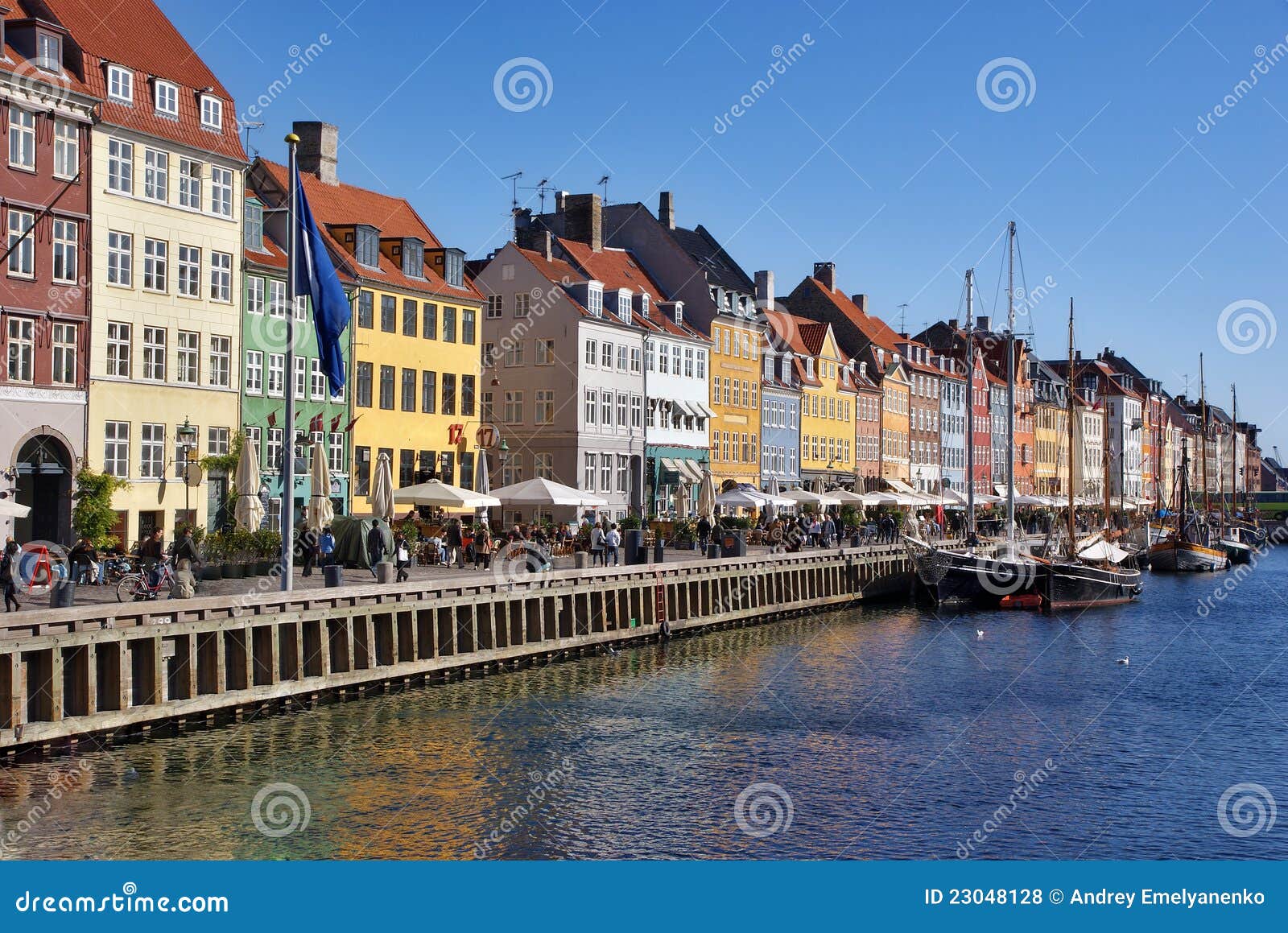 Copenhagen, Denmark: Tourists And Moorish Palace At Tivoli Gardens ...