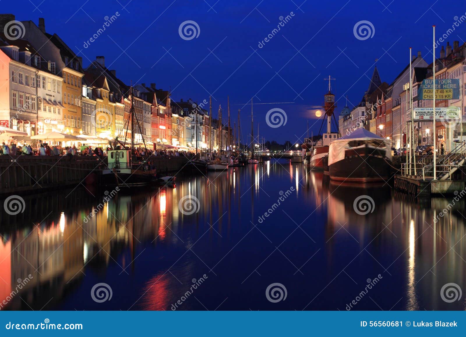 Nyhavn in Copenhagen editorial photo. Image of europe - 56560681